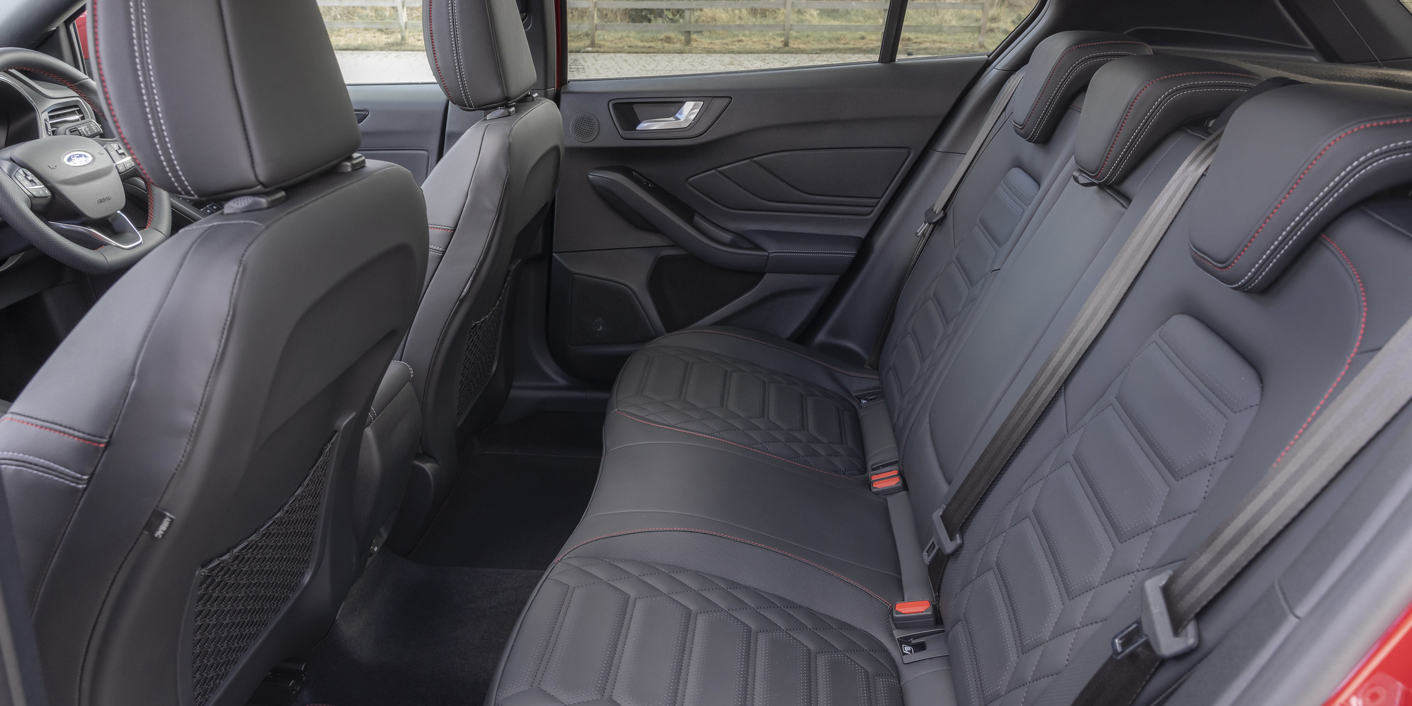 Ford Focus Review 2026 | Boot Space, Price & Performance | Carwow