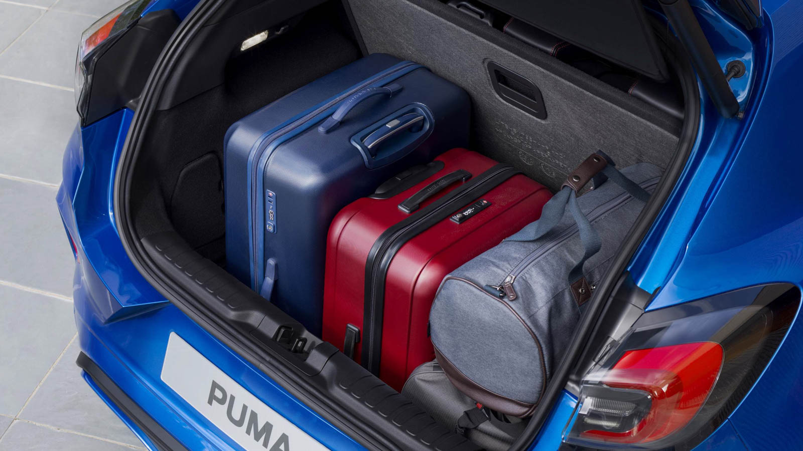 Ford Puma | Interior y maletero | Carwow