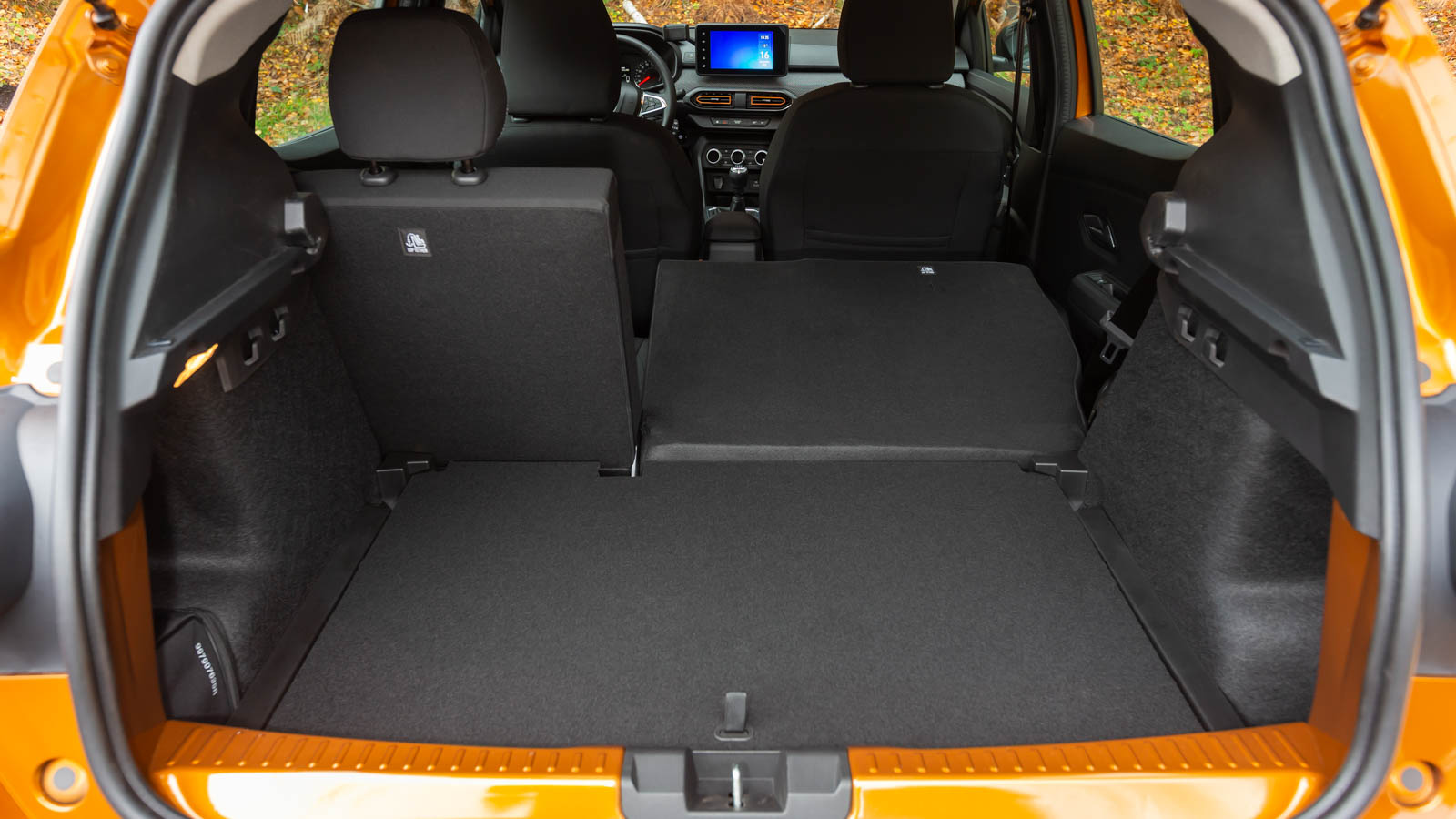 Dacia Sandero | Interior y maletero | Carwow