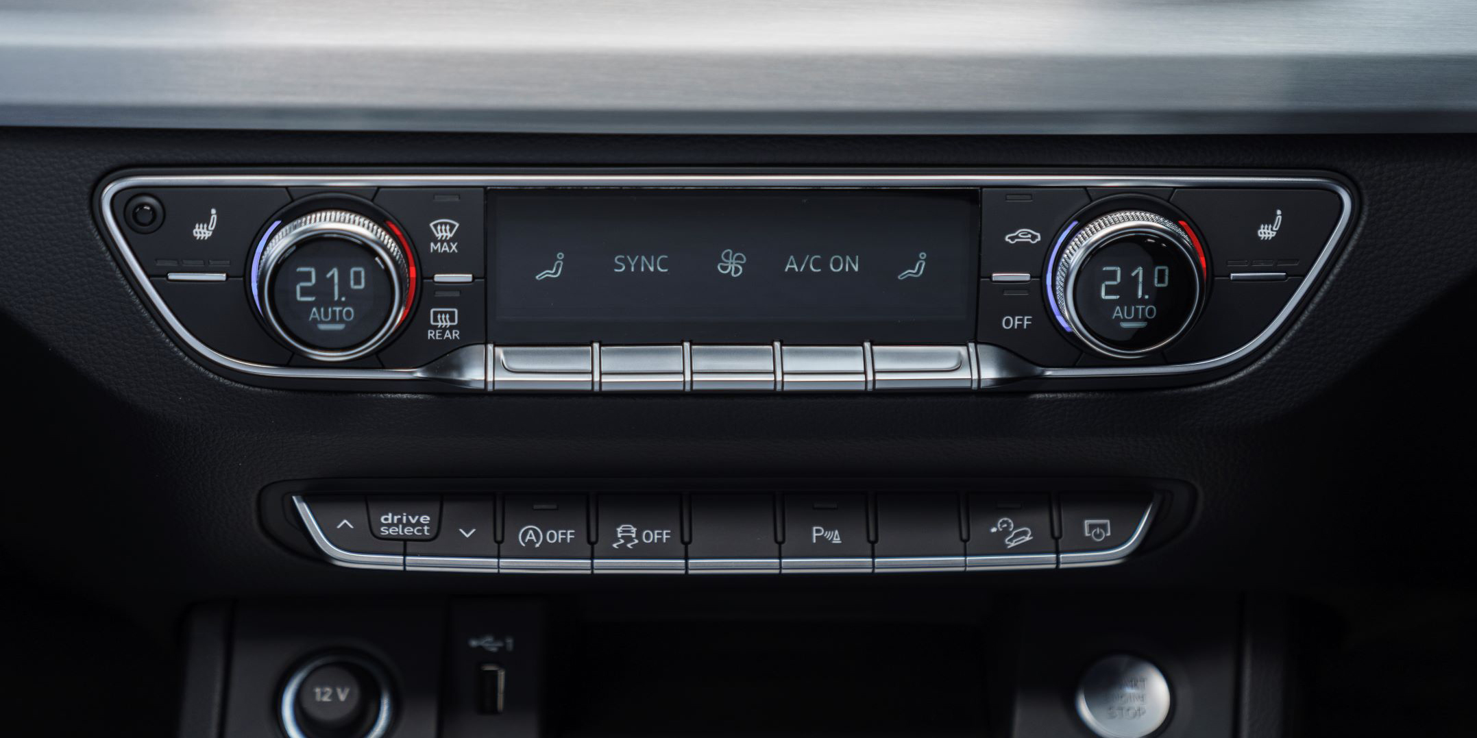 Audi Q5 Sportback Review 2024 | Performance & Pricing | Carwow