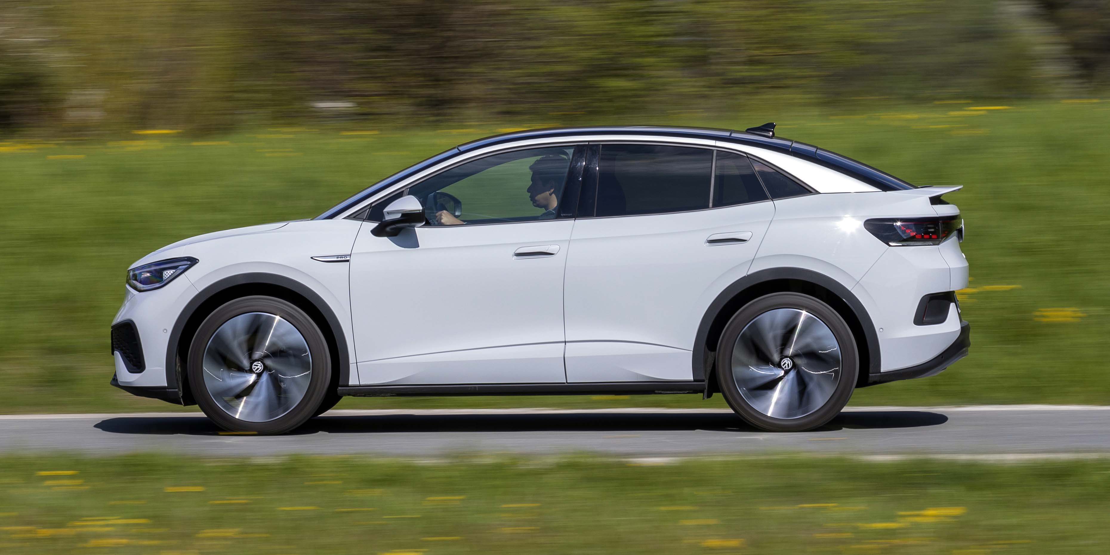 VW ID5 Review 2024 | Range, Interior & Price | Carwow