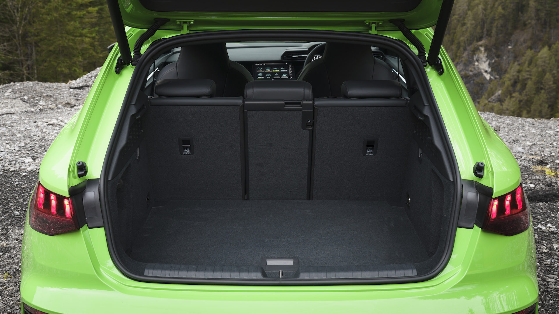 Audi RS3 Review 2025 | Performance & Pricing | Carwow