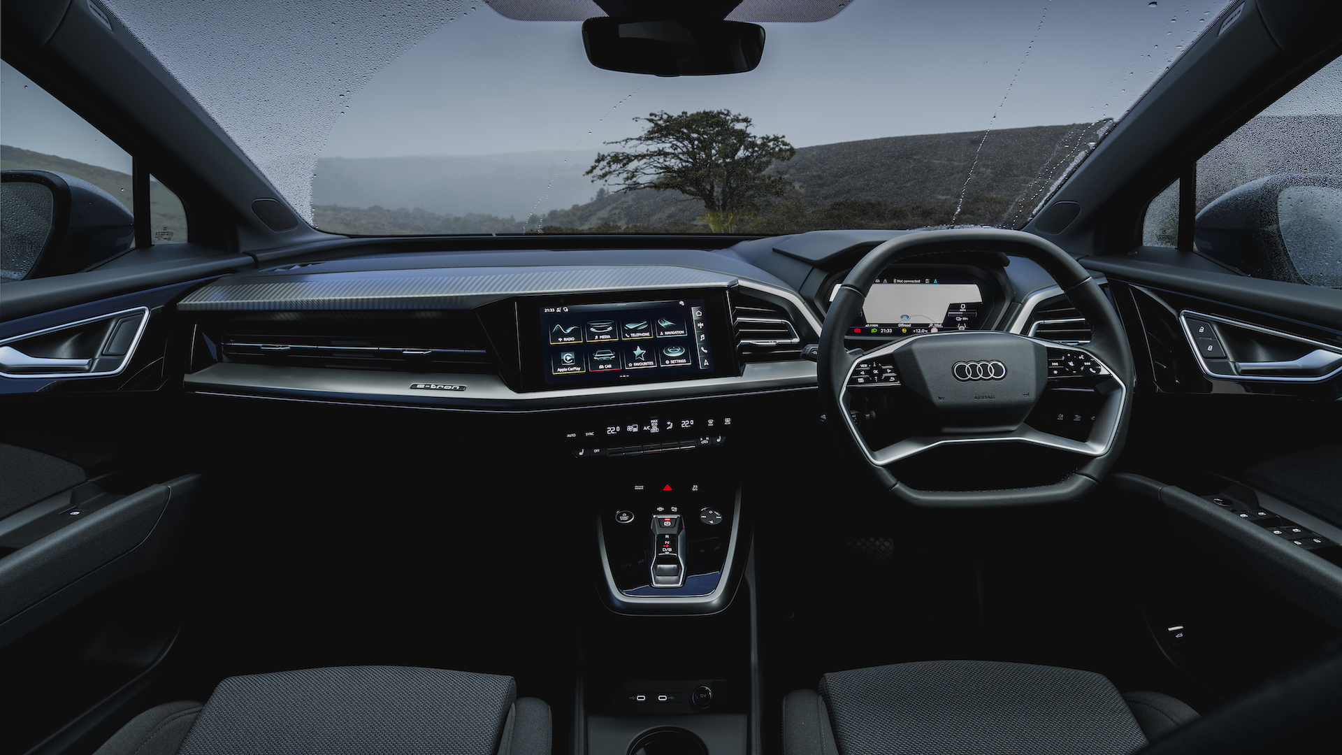 Audi Q4 e-tron Review 2025 | Range, Interior & Price | Carwow