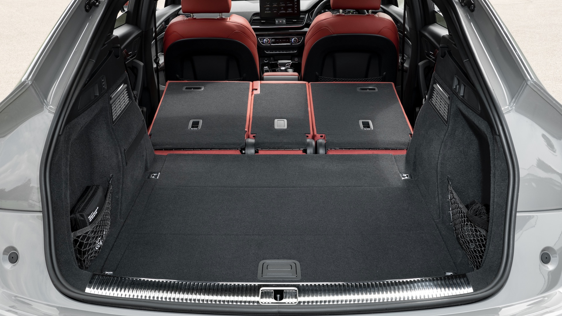 Audi SQ5 Sportback Review 2024 | Performance & Pricing | Carwow