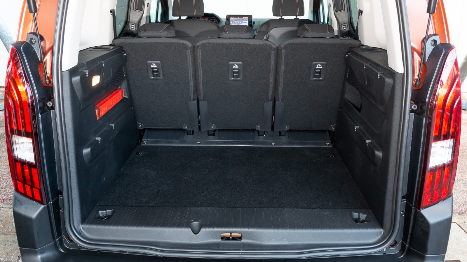 Peugeot Rifter Test 2026 | Konfigurator & Preise | carwow.de