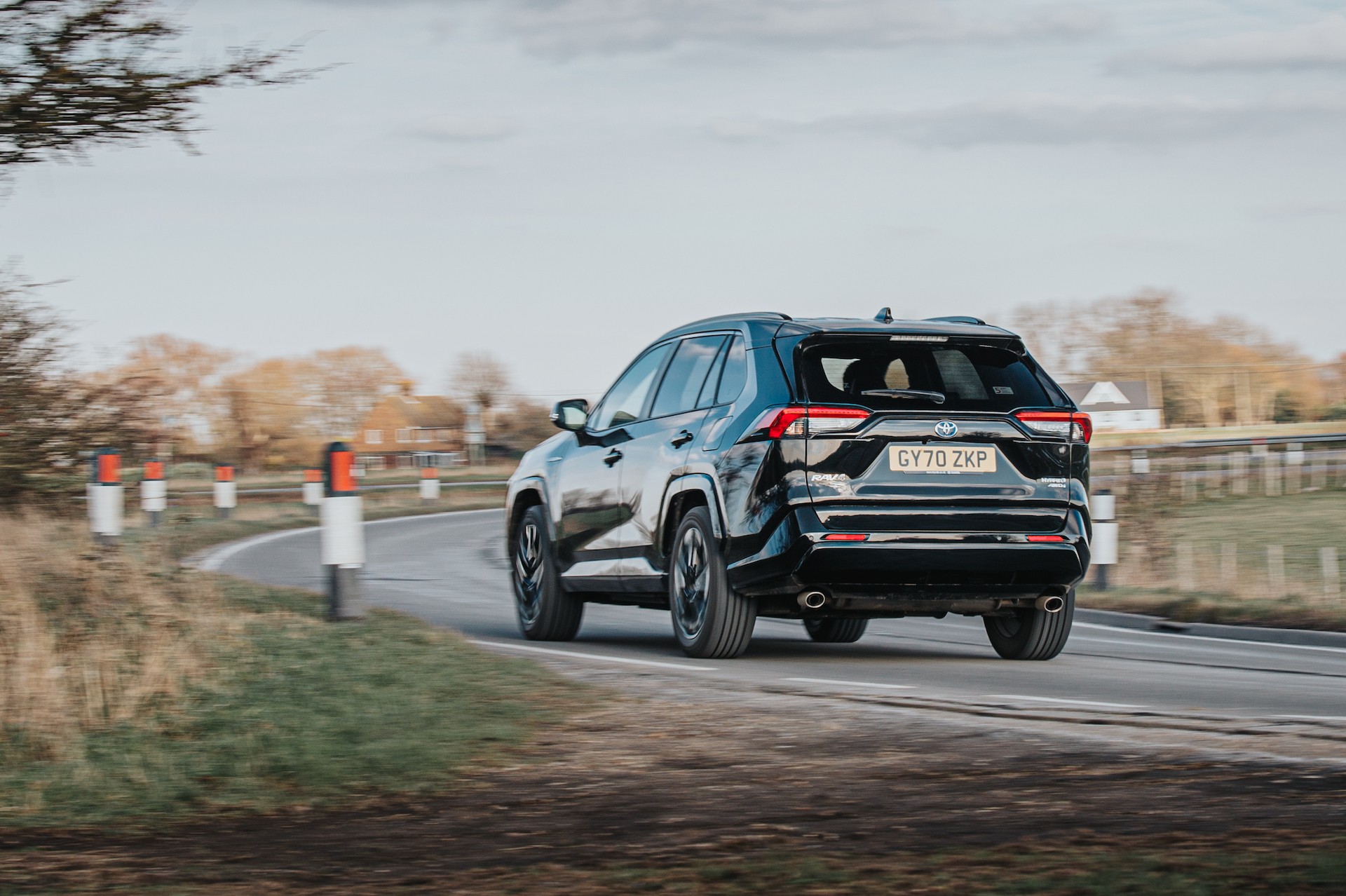 Toyota RAV4 Review 2024 | Hybrid SUV Interior & Price | Carwow