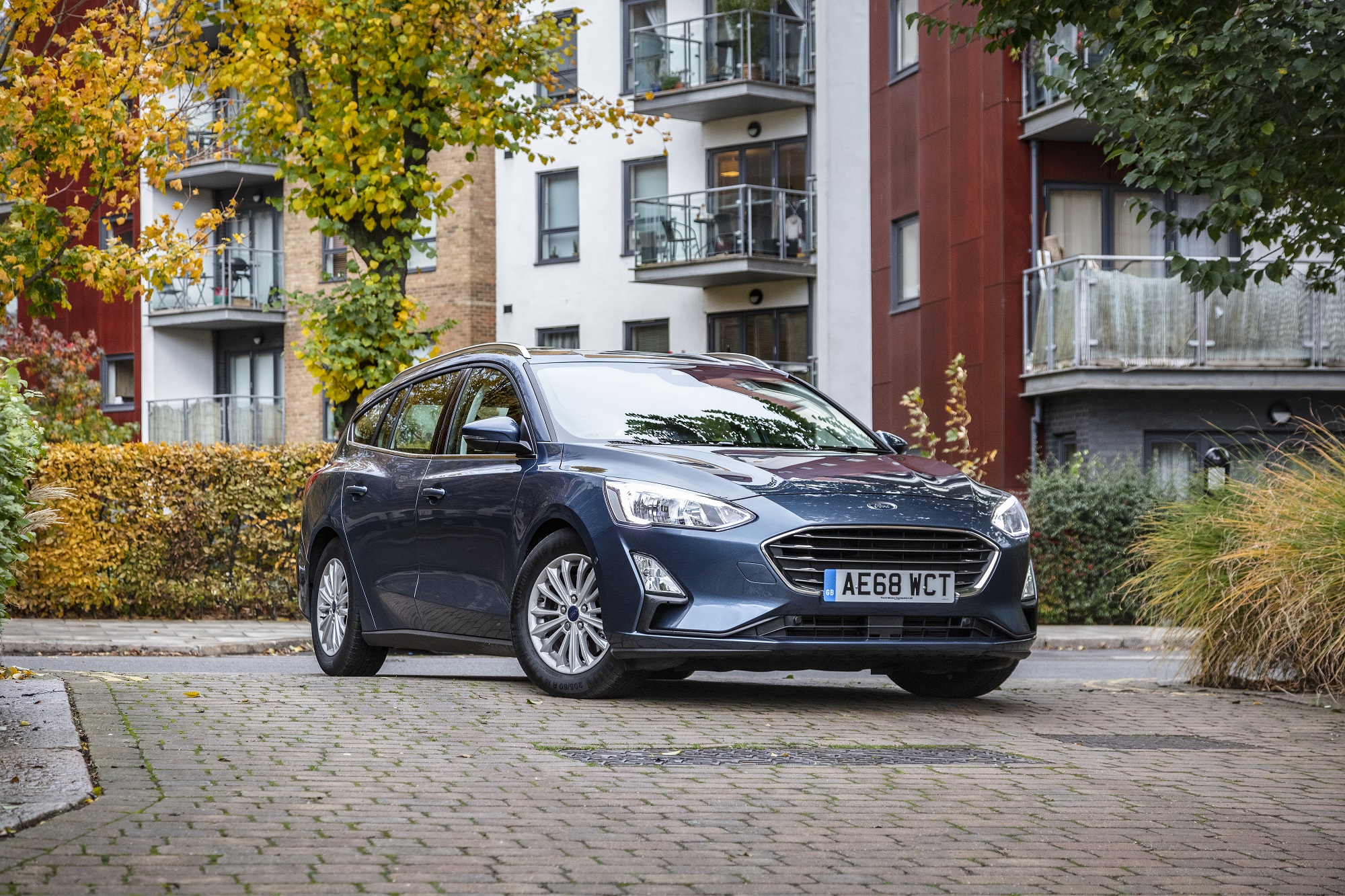 Ford Focus Estate Review 2024 | Performance & Pricing | Carwow