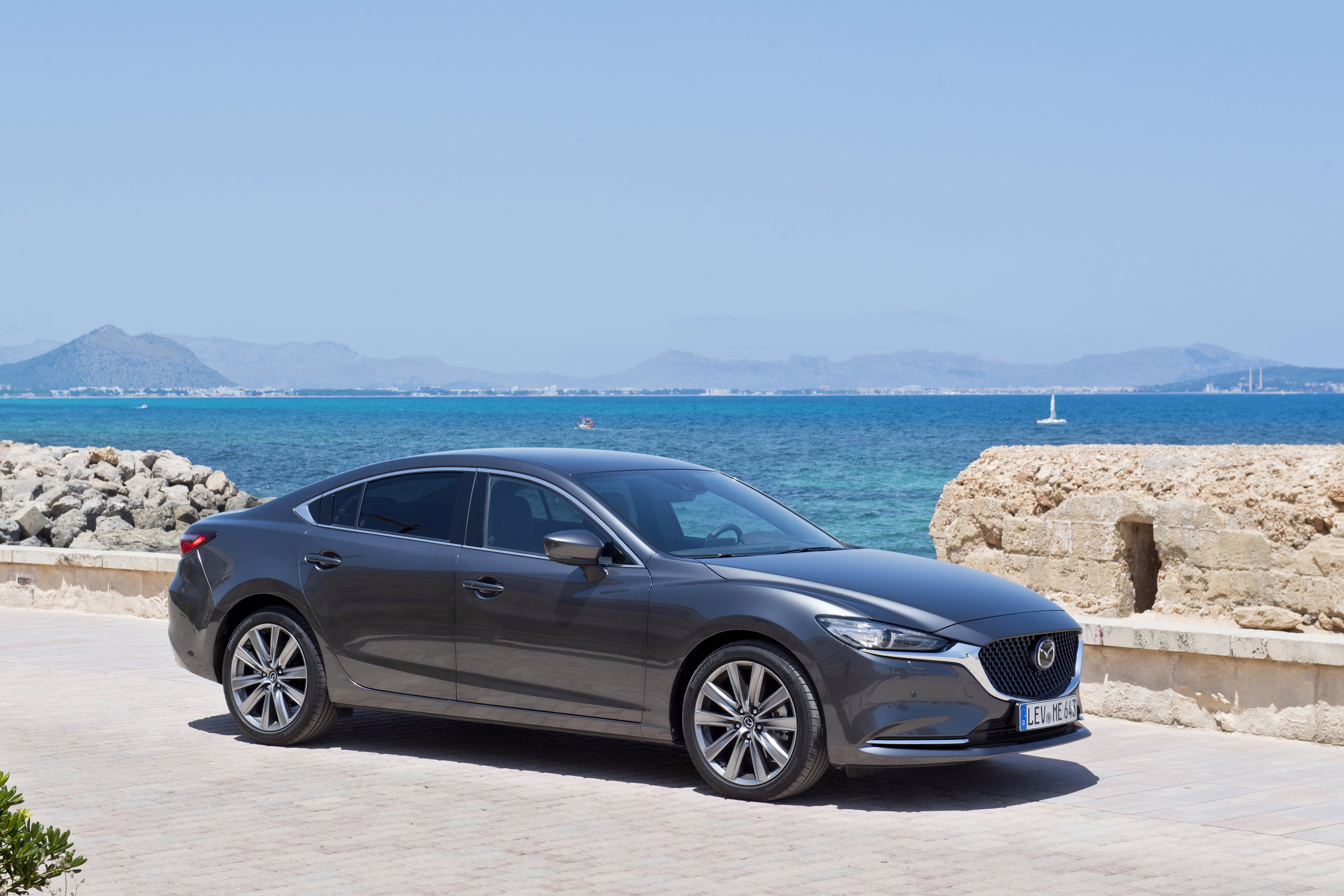 Mazda 6 Limousine Test 2026 | Konfigurator & Preise | Carwow