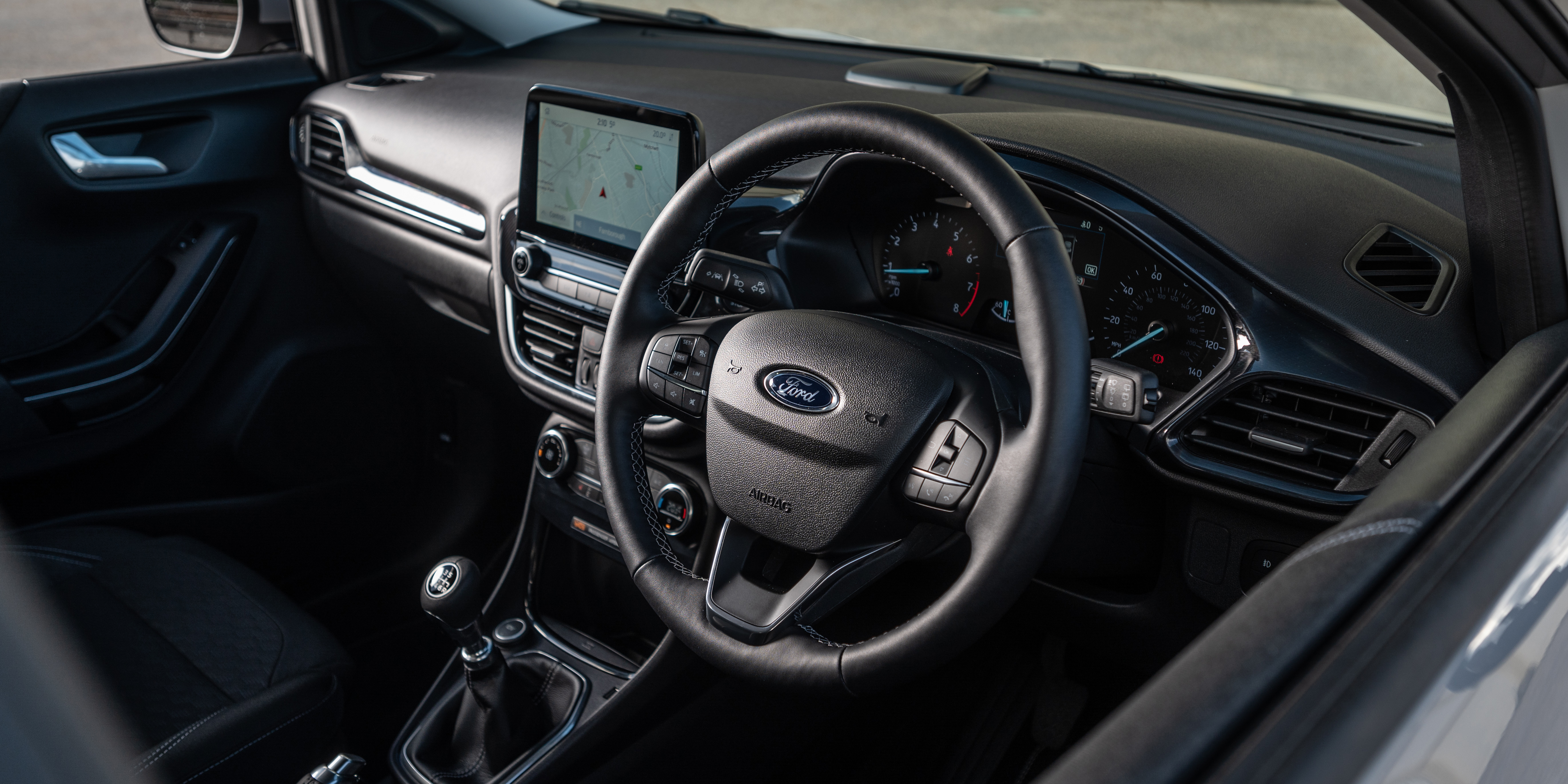 Ford Puma Review 2023 | Performance & Pricing | carwow