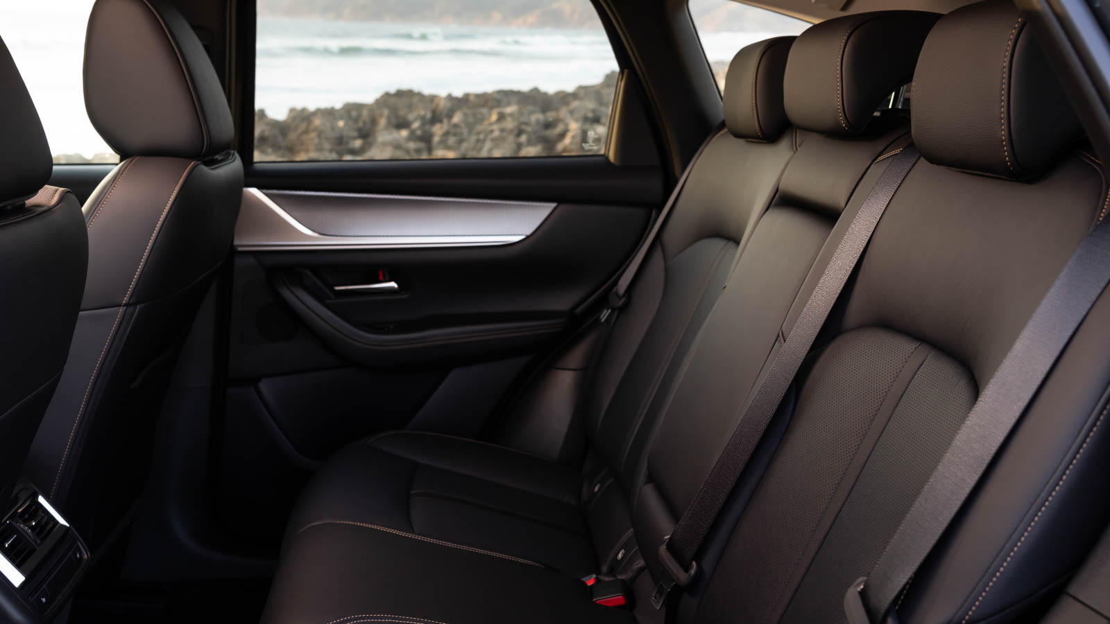 Mazda CX-60 Híbrido Enchufable | Interior y maletero | Carwow