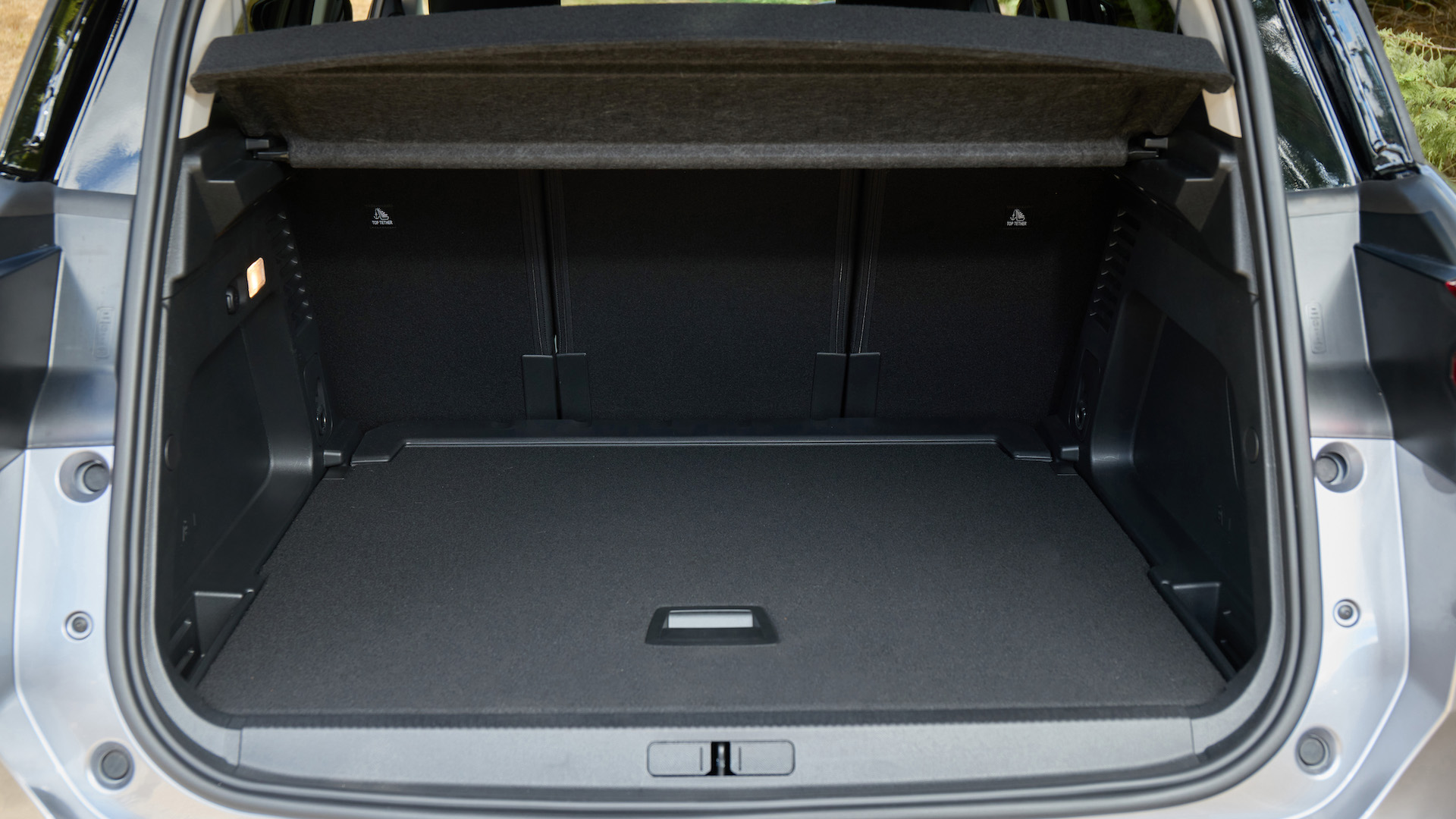 Citroen C5 Aircross Review 2025 | Price, Interior & Boot Space | Carwow