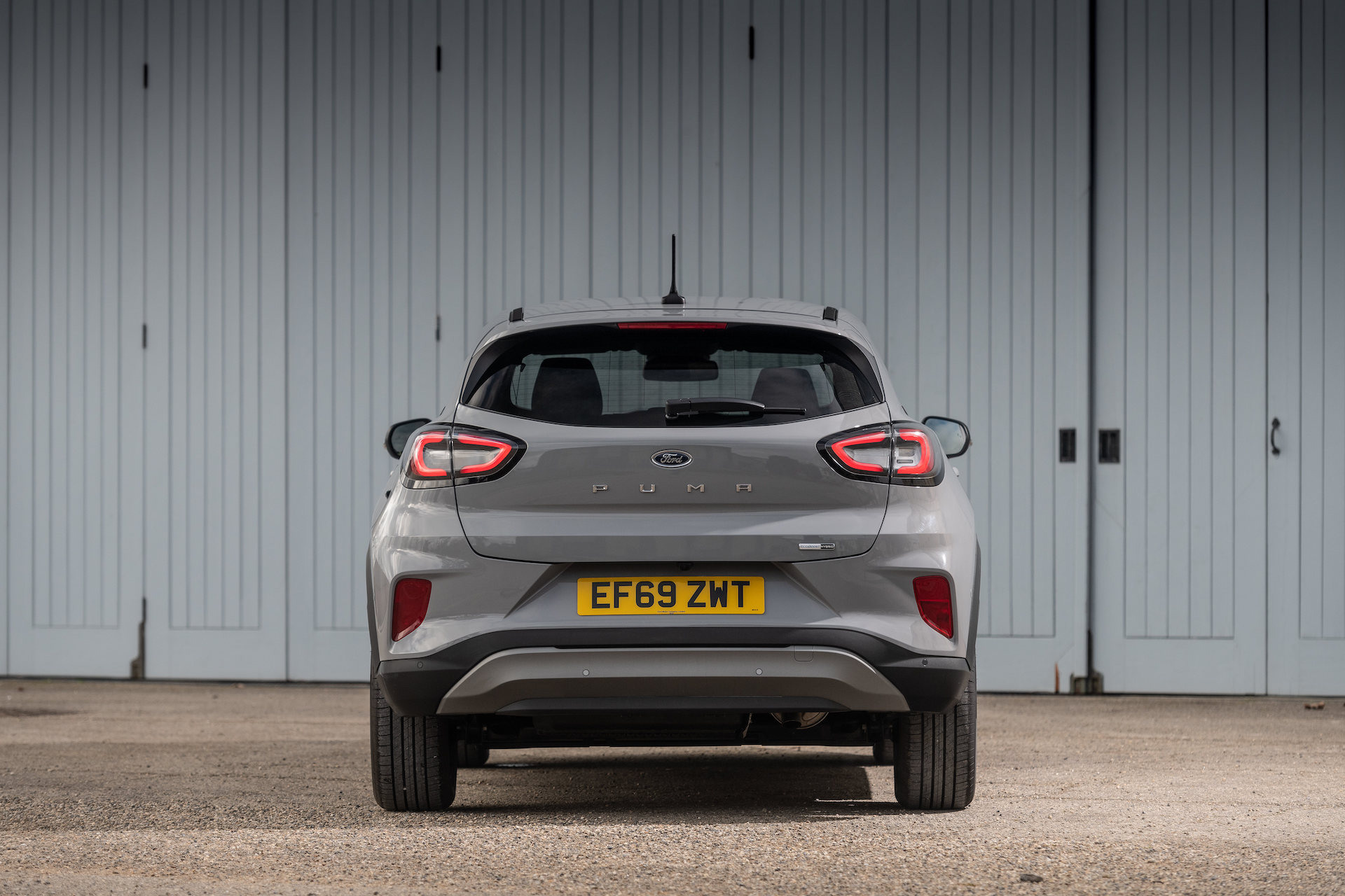 Ford Puma Review 2023 | Performance & Pricing | carwow