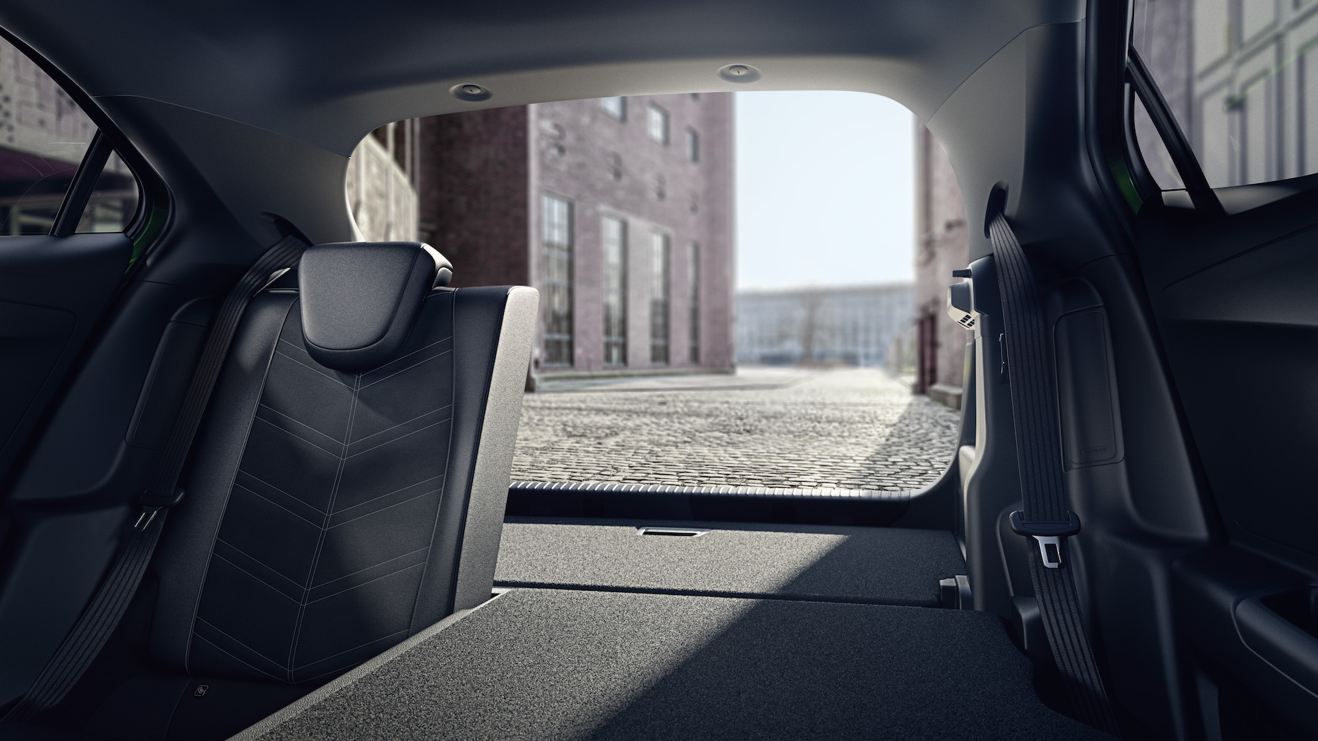 Vauxhall Mokka Review 2025 | Price, Interior & Boot Space | Carwow