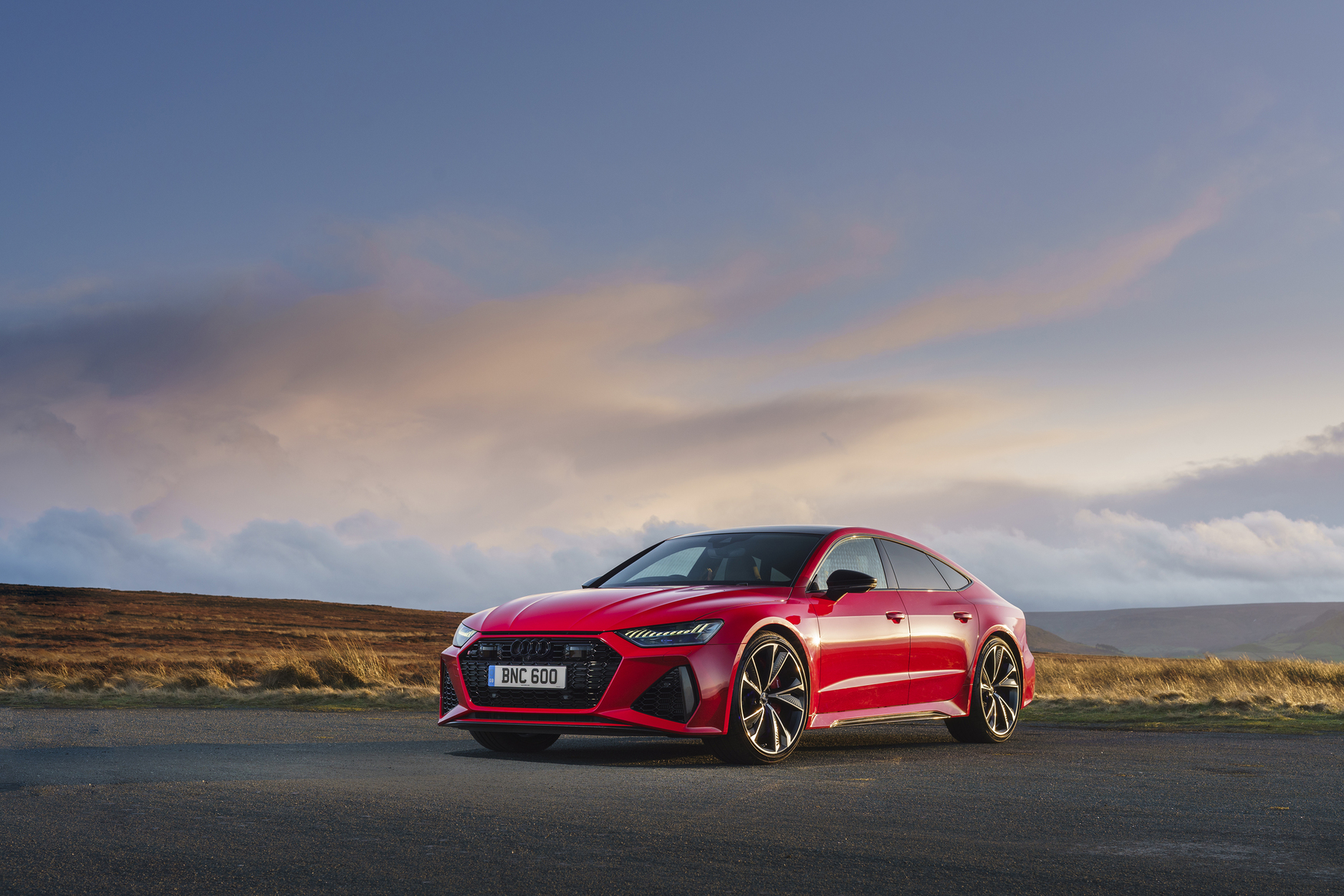 Audi RS7 Sportback Review 2023 | Performance & Pricing | carwow