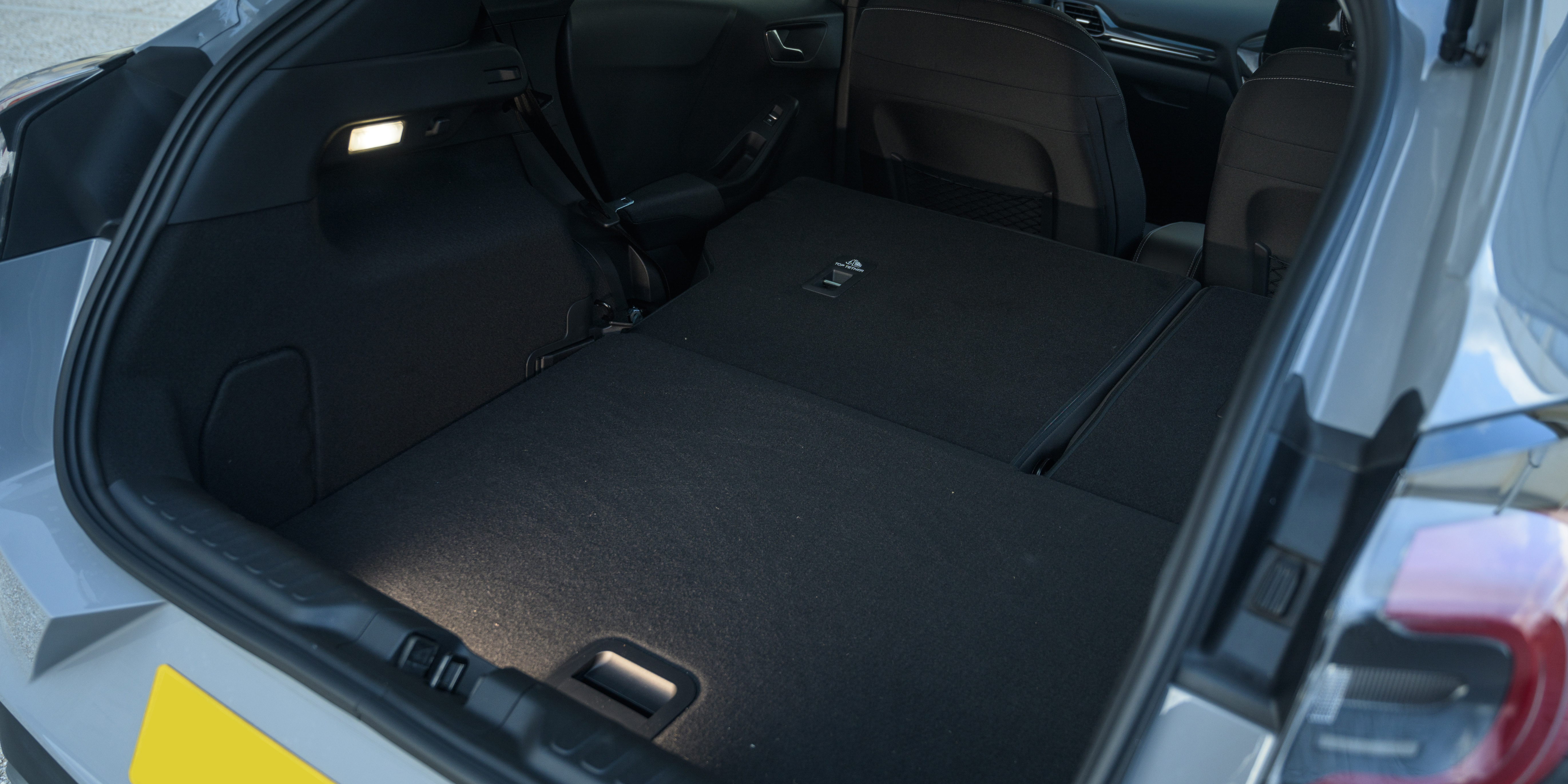 Ford Puma Review 2023 | Performance & Pricing | carwow