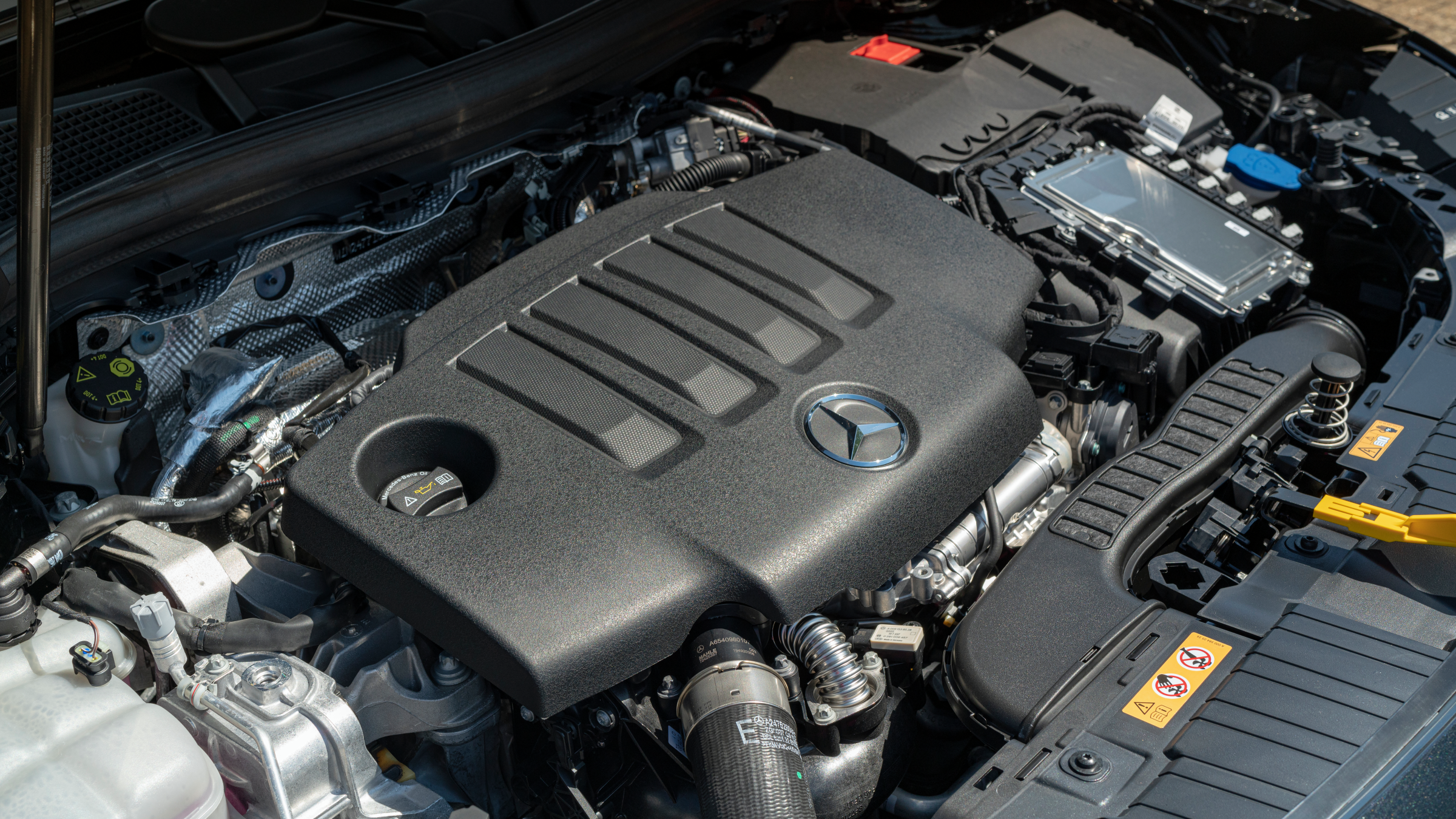 Mercedes GLA Review 2023 | Price, Interior & Boot Space | carwow