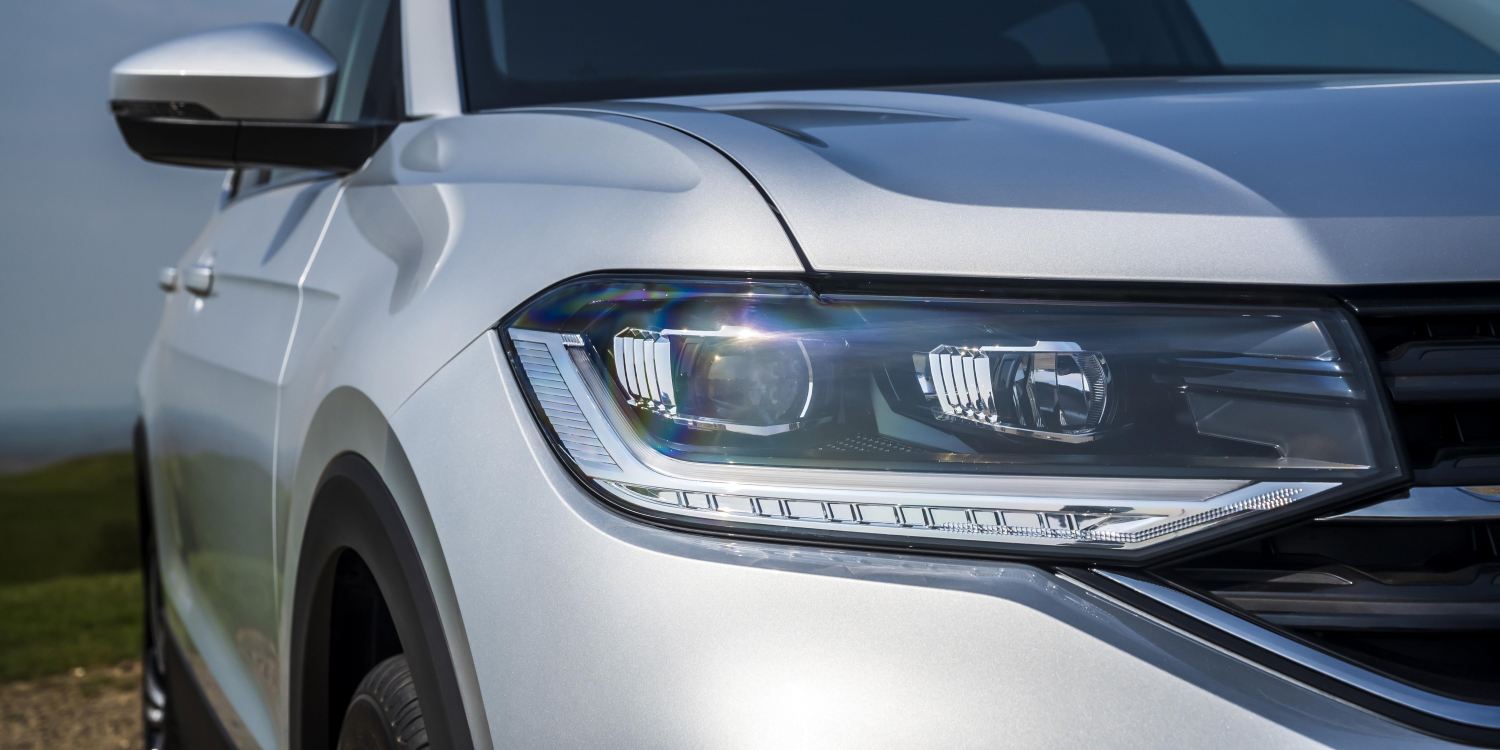 Volkswagen T-Cross Review 2023 | Performance & Pricing | carwow