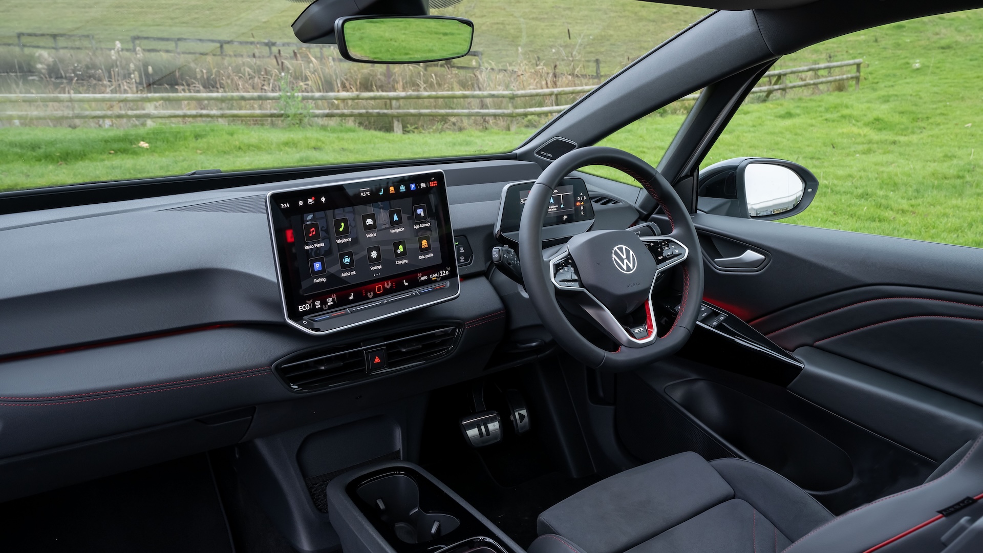 VW ID3 Review 2025 | Electric Range, Interior & Price | Carwow