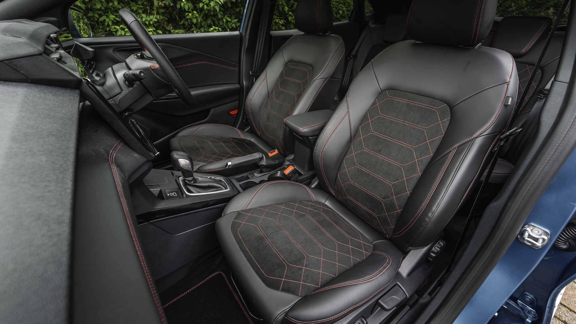 Ford Puma Review 2025 | Price, Interior & Boot Space | Carwow