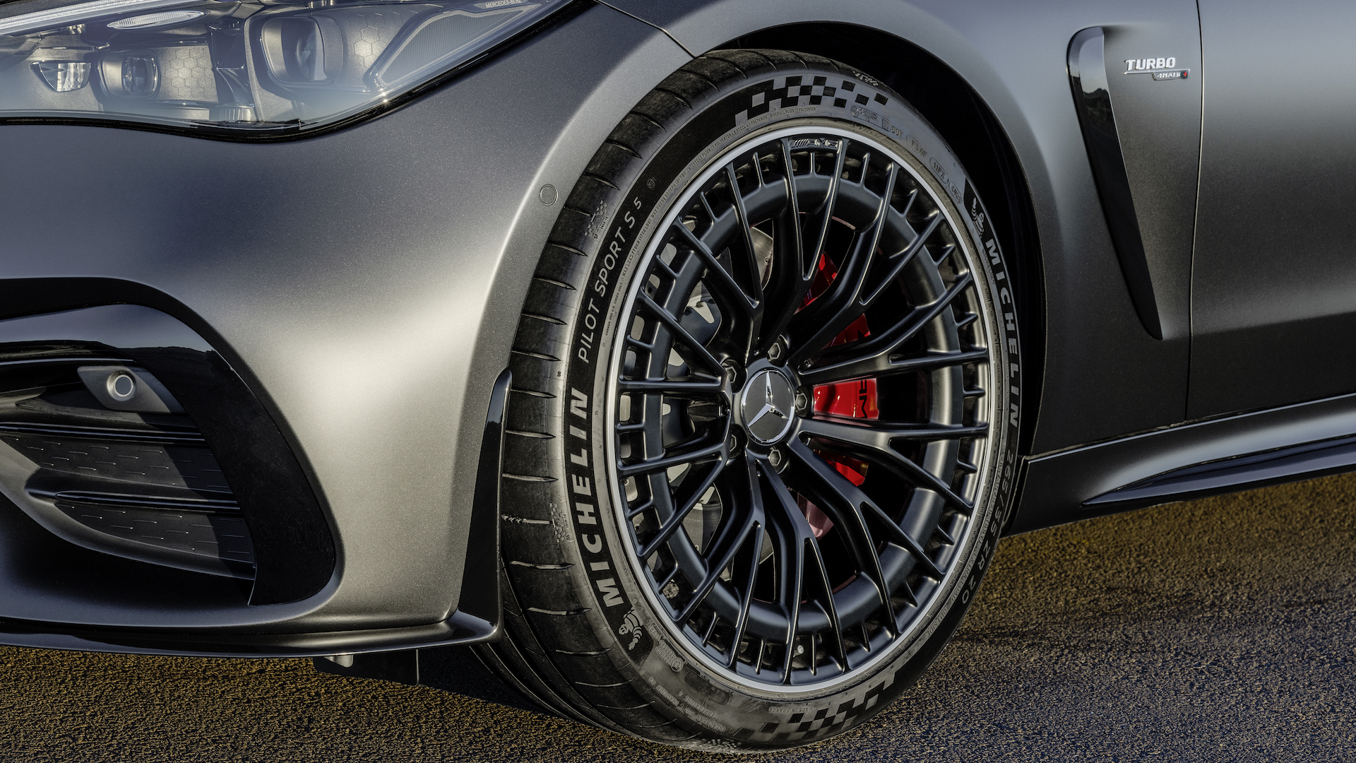 Mercedes-Benz AMG CLE 53 Review 2025 | Performance & Pricing | Carwow