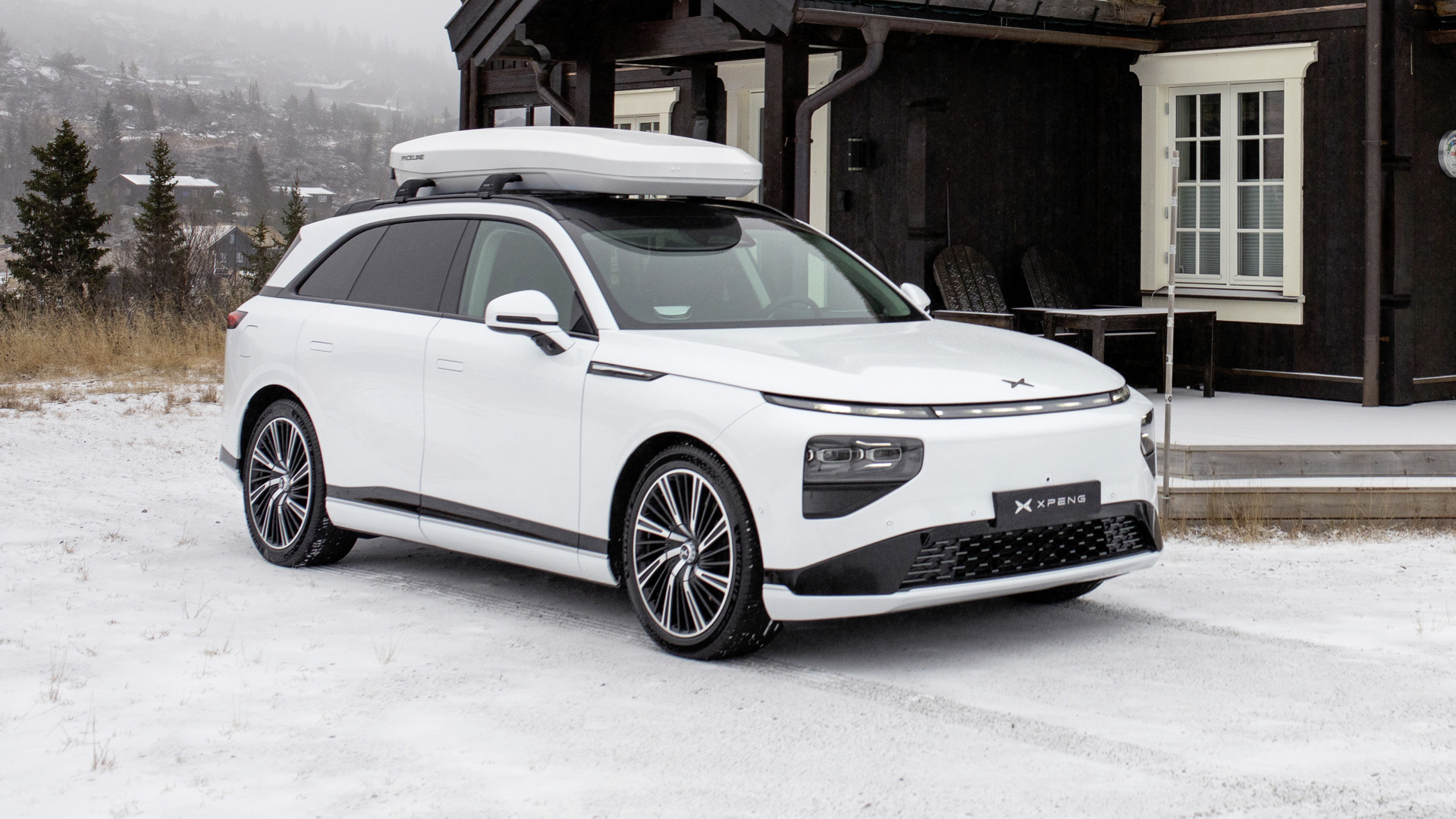 XPENG G9 Test 2025 | Konfigurator & Preise | carwow.de