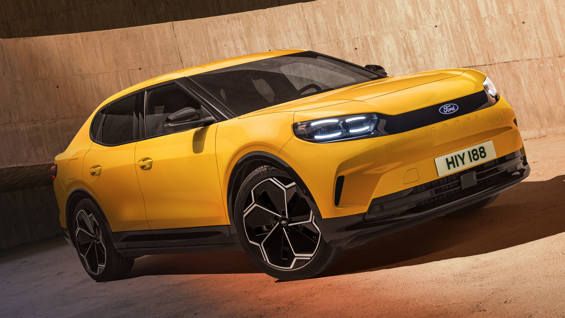 Ford Capri Review 2025 | Performance & Pricing | Carwow