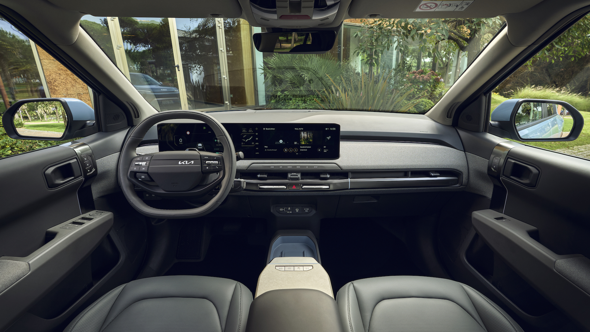 Kia EV3 Review 2025 | Performance & Pricing | Carwow