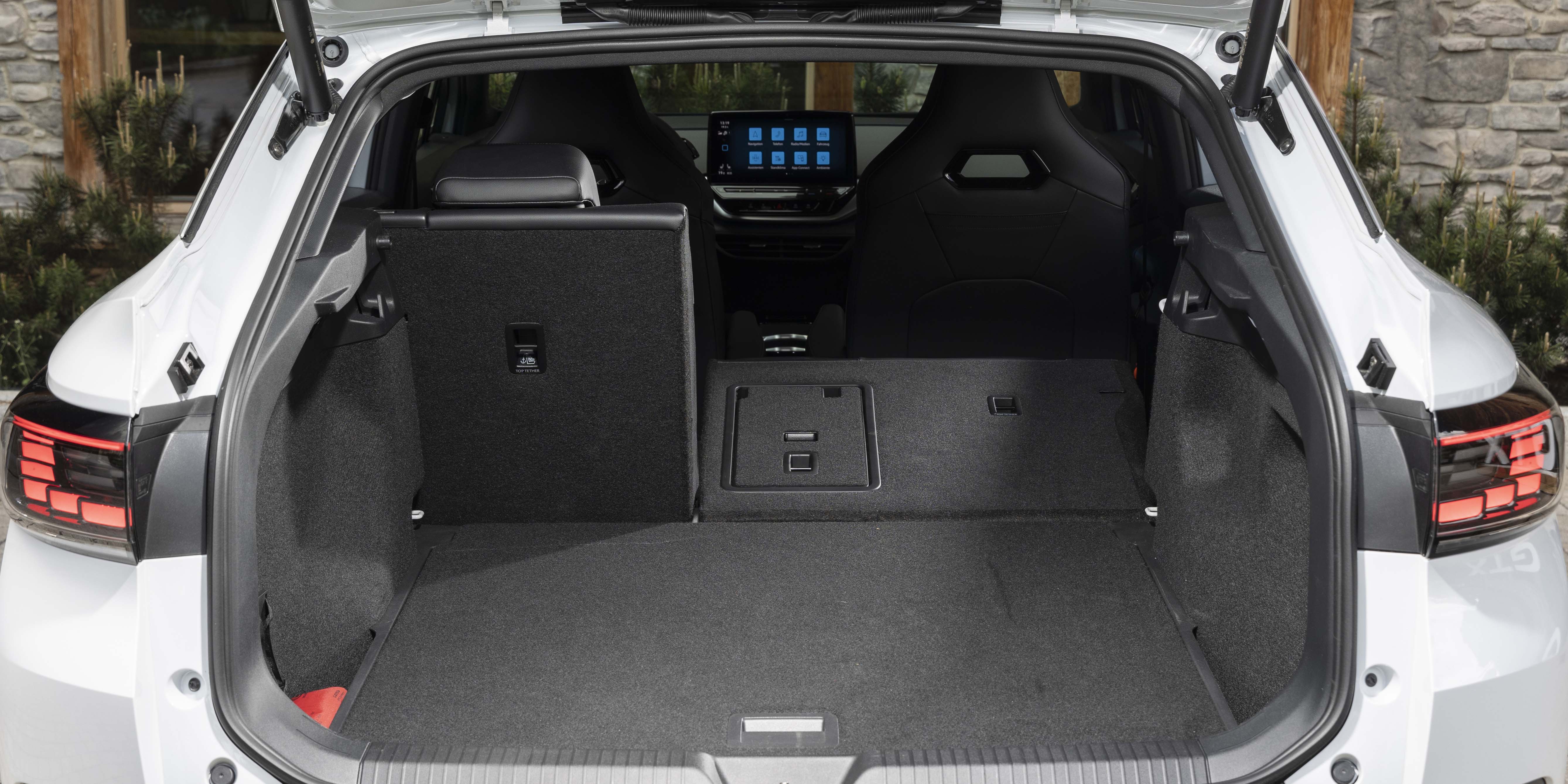 VW ID5 Review 2025 | Range, Interior & Price | Carwow