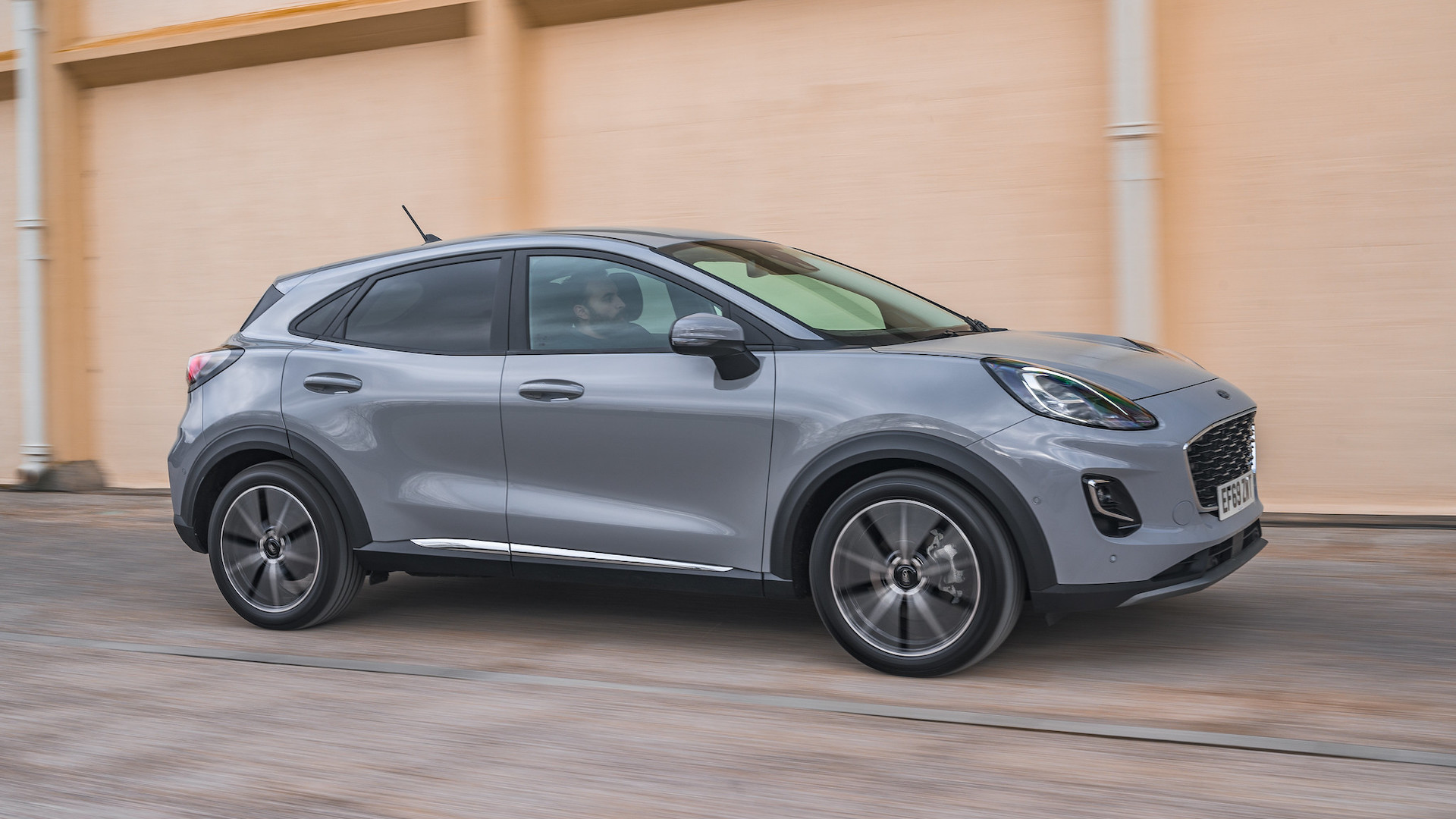 Ford Puma Review 2024 | Price, Interior & Boot Space | Carwow