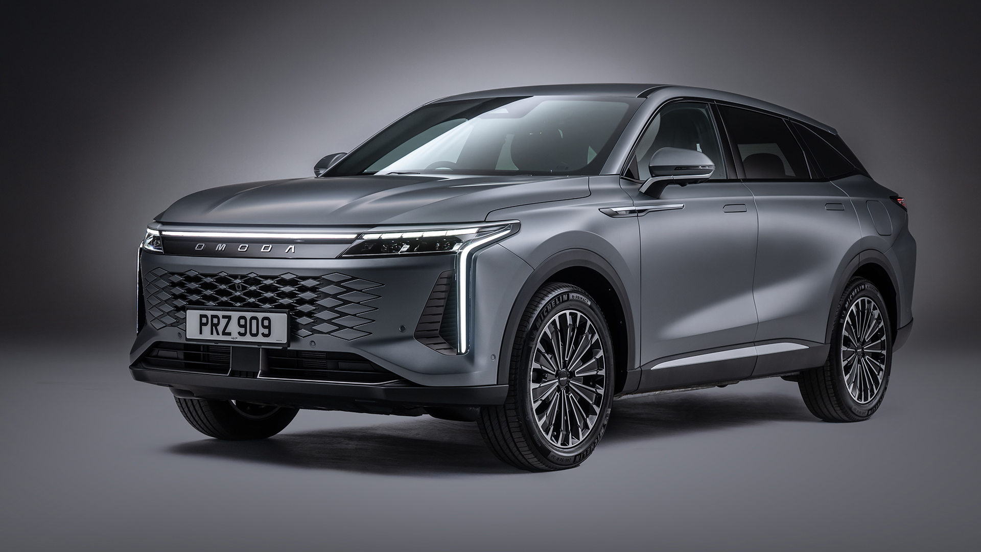 OMODA Omoda 9 Review 2025 | Performance & Pricing | Carwow