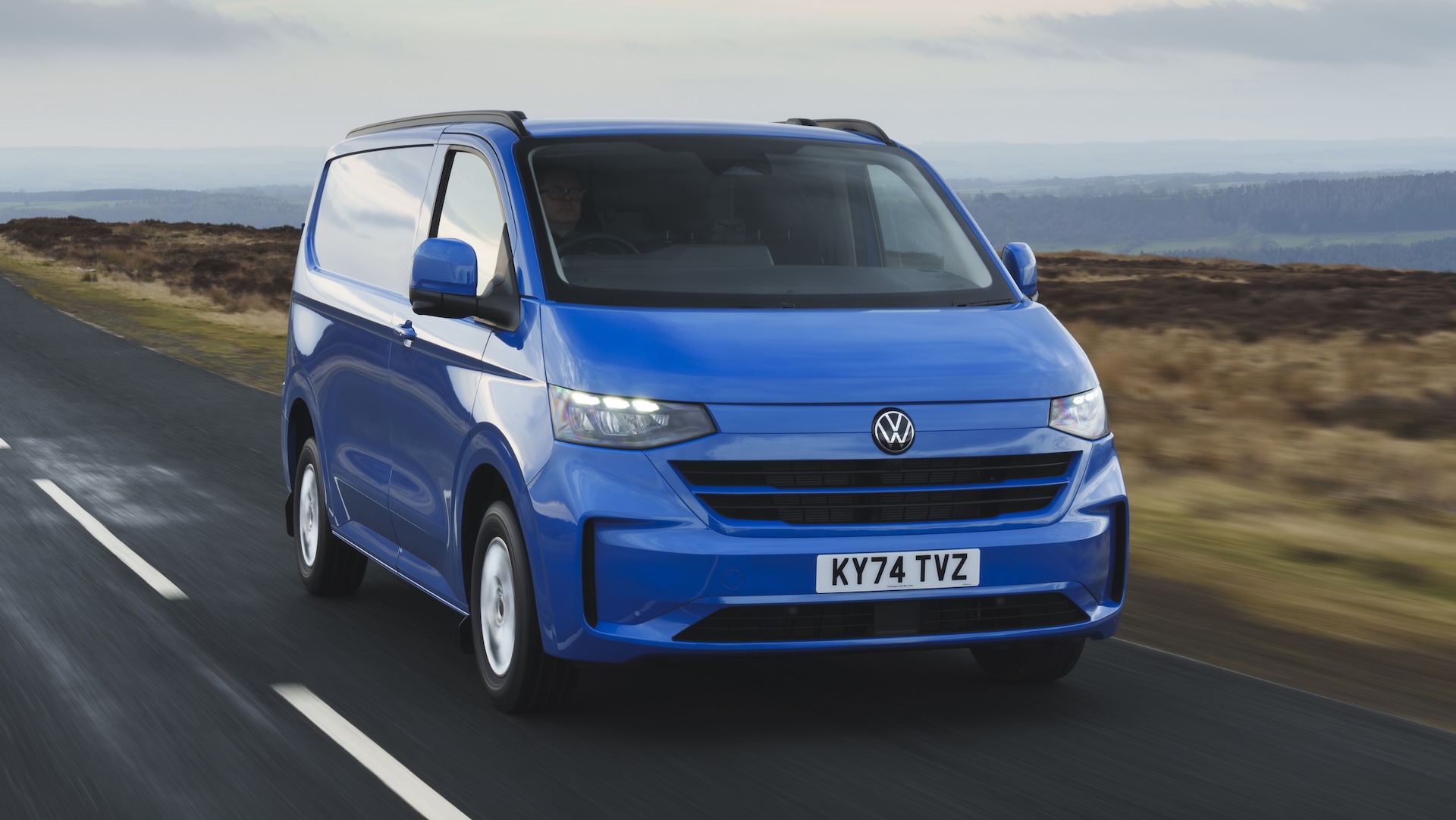 Volkswagen Transporter Review 2026 | Performance & Pricing | Carwow