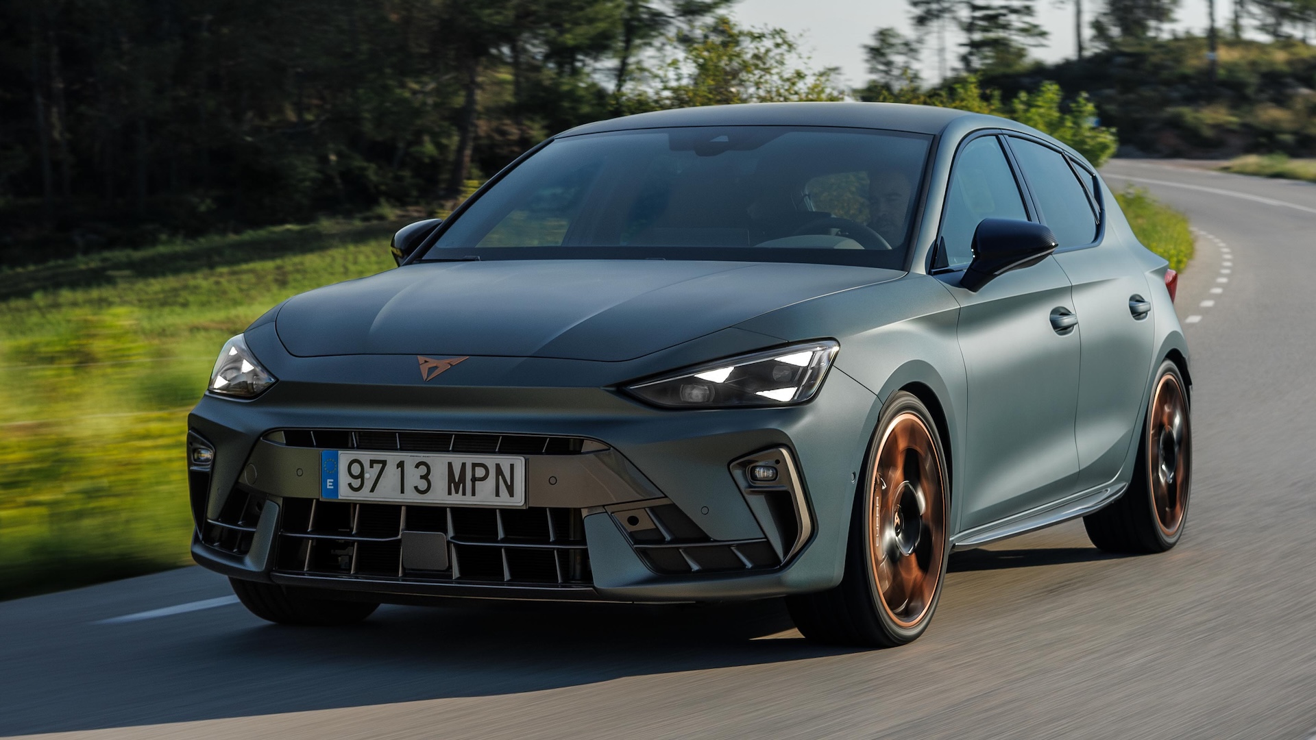 Cupra Leon Colours | Free & Paid Options | Carwow