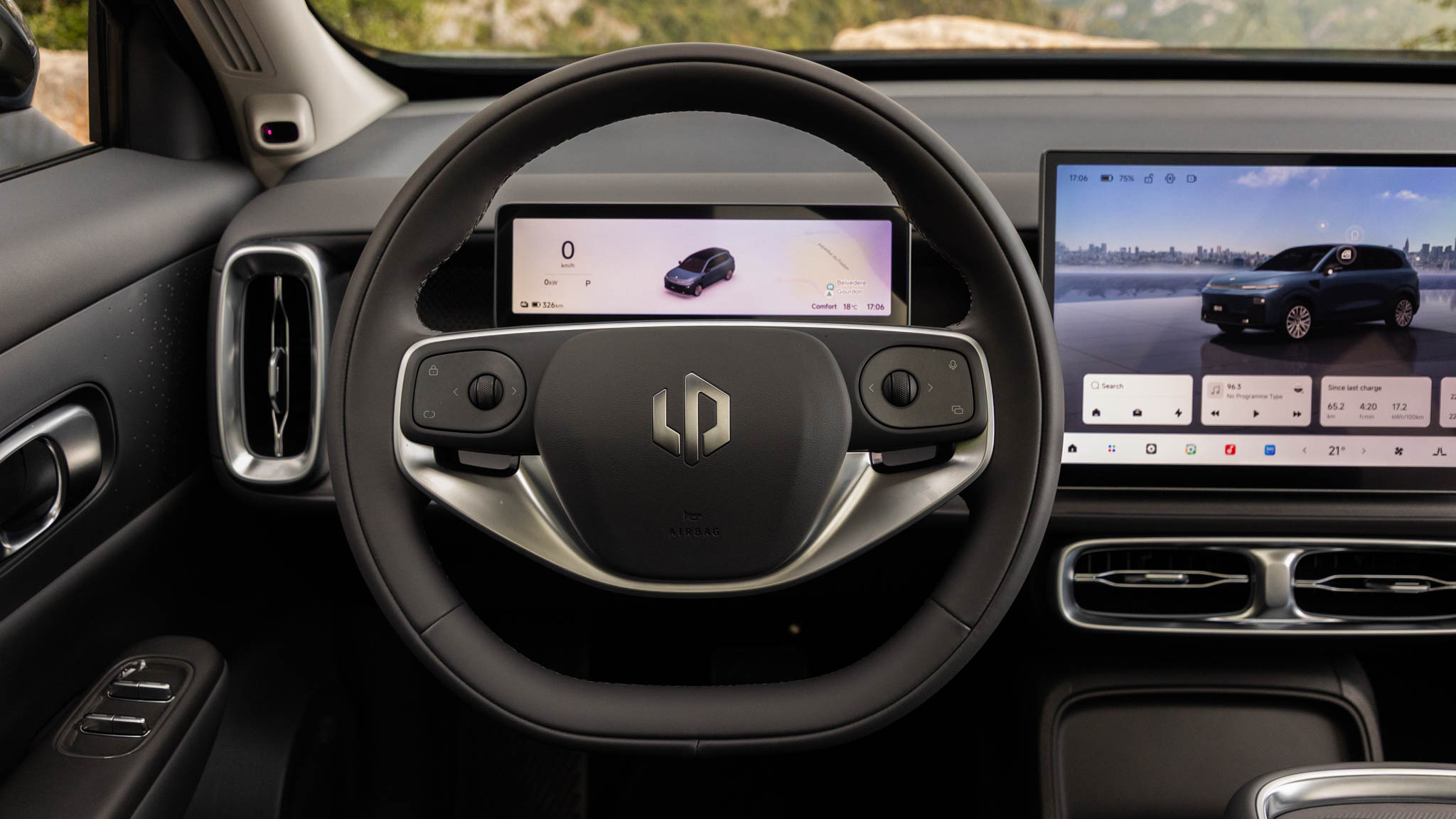 Leapmotor B10 | Interior y maletero | Carwow