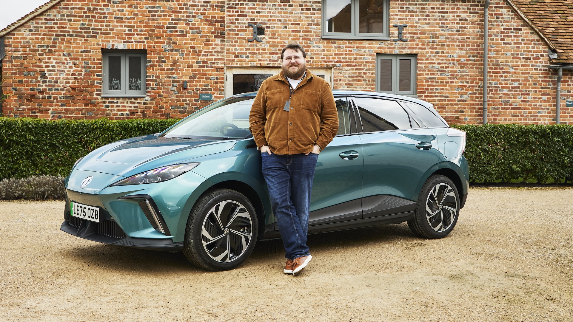 EV Deals | Save Up To £7,340 | Carwow
