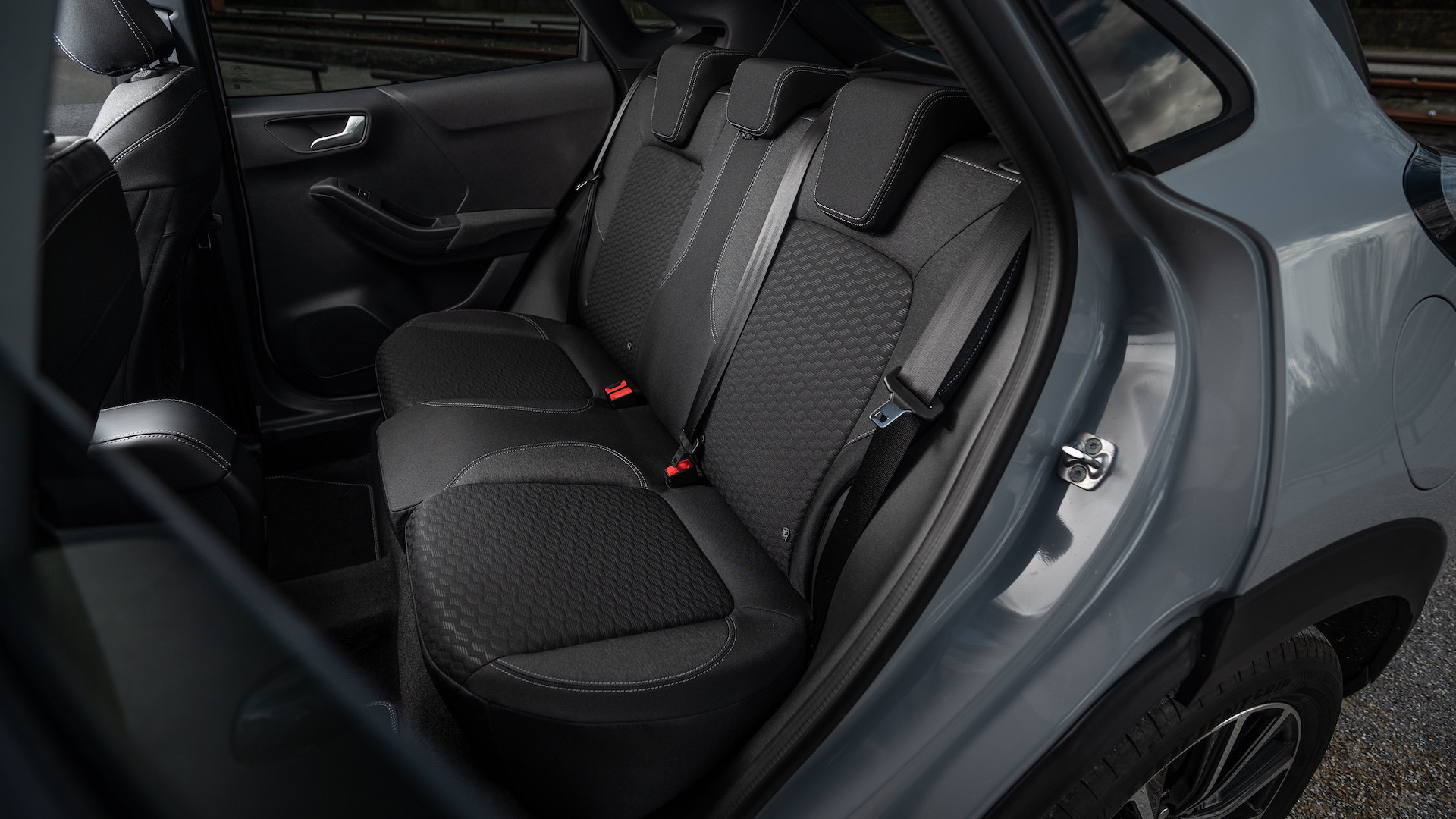 Ford Puma Review 2024 | Price, Interior & Boot Space | Carwow