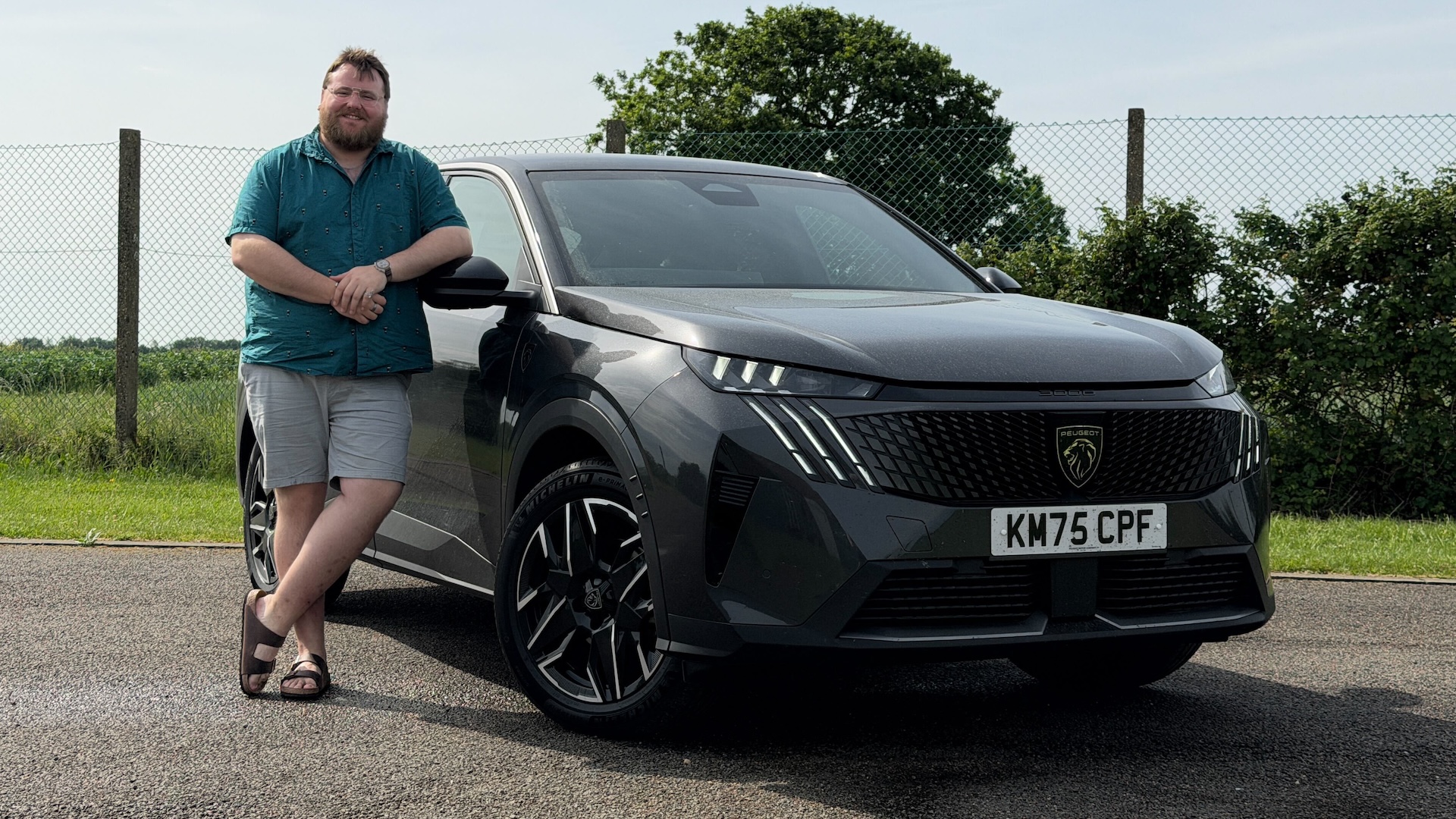 Peugeot 3008 | Specifications & Dimensions | Carwow