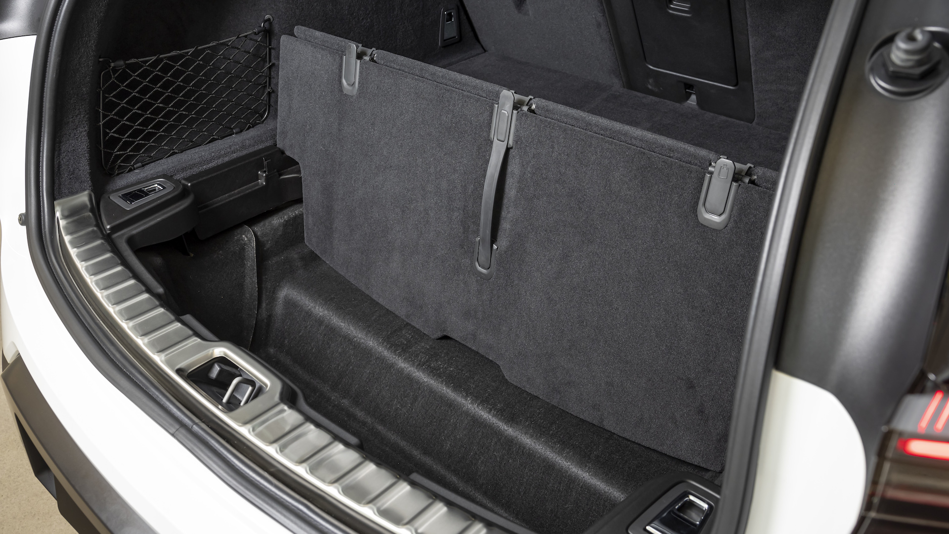 Polestar 3 Review 2024 | Range, Interior & Price | Carwow