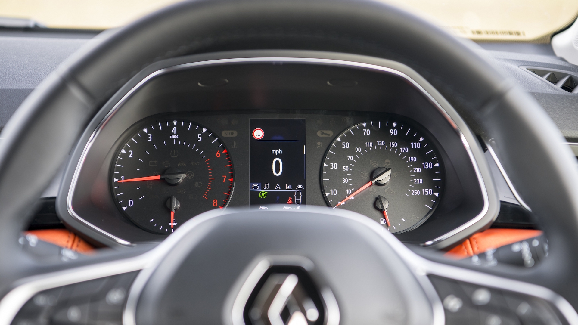 Renault Captur Review 2024 | Price, Interior & Boot Space | Carwow