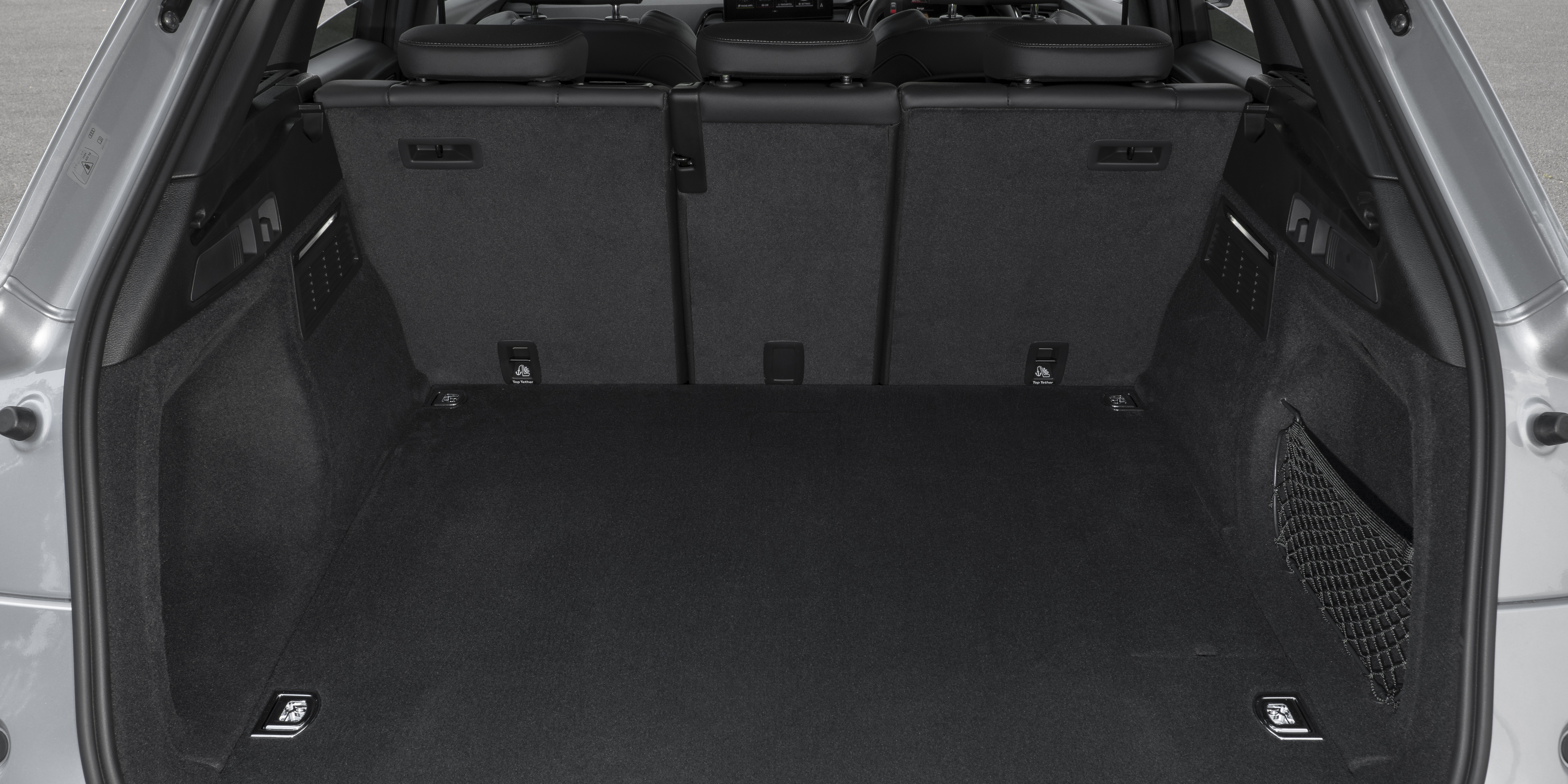 Audi Q5 Review 2024 | Performance & Pricing | Carwow