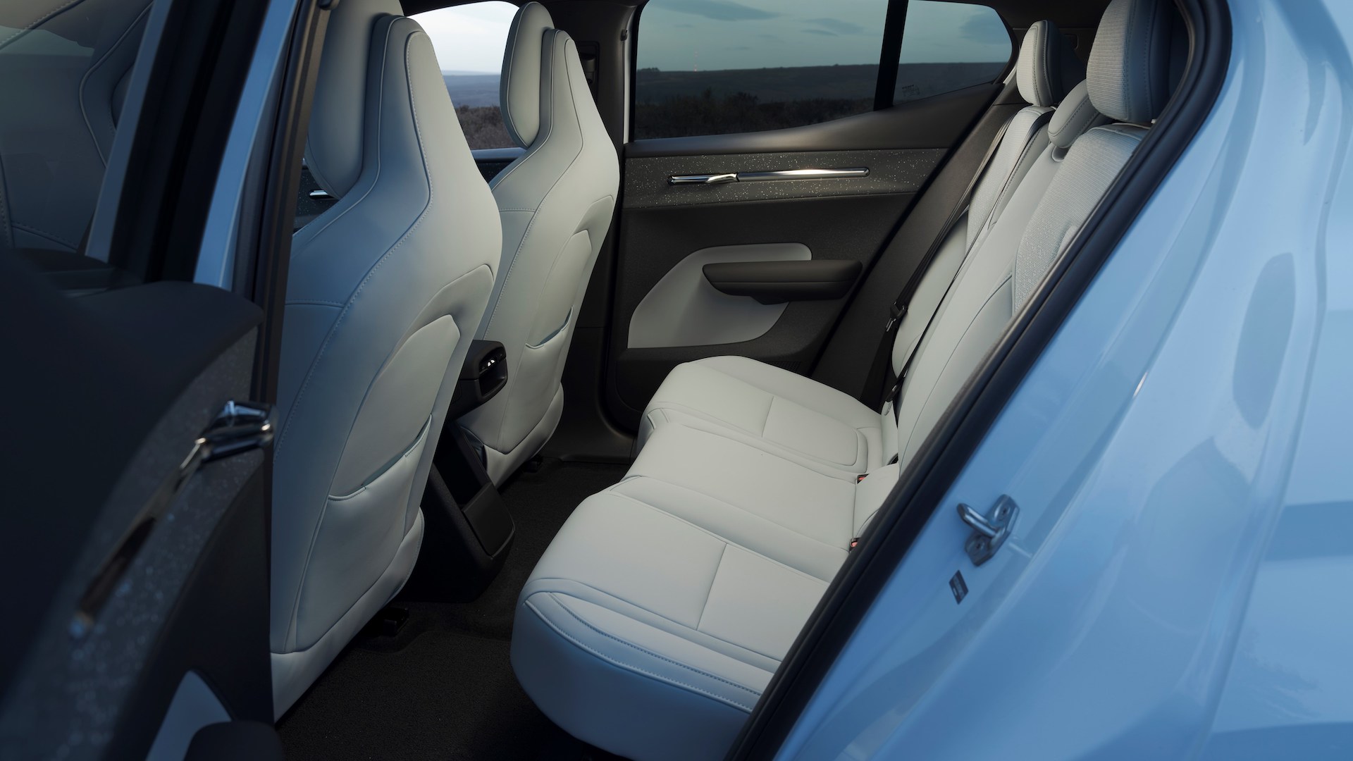 Volvo EX30 Review 2024 | Range, Price & Interior | Carwow