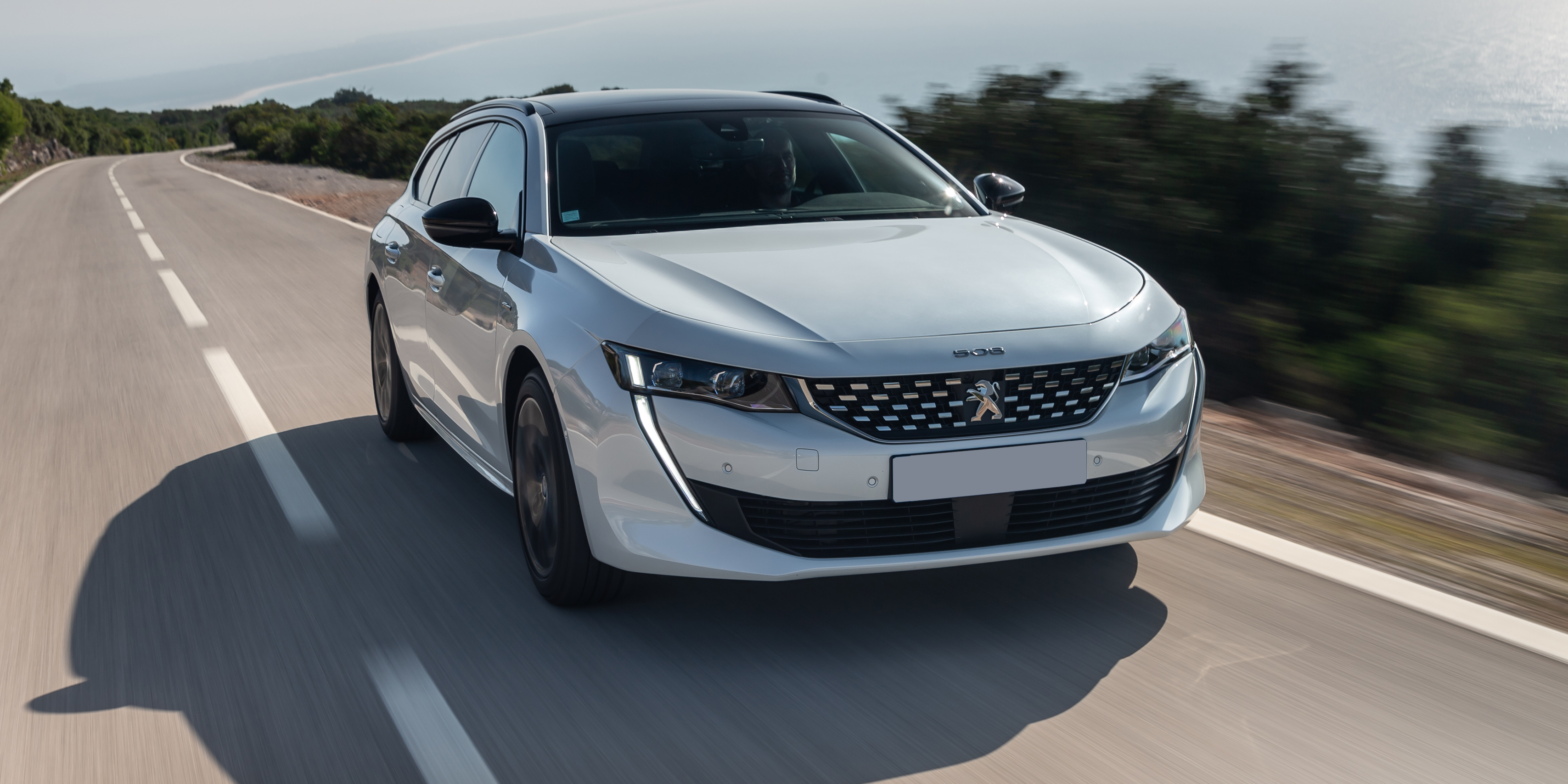 Peugeot 508 SW Review 2023 | Performance & Pricing | carwow
