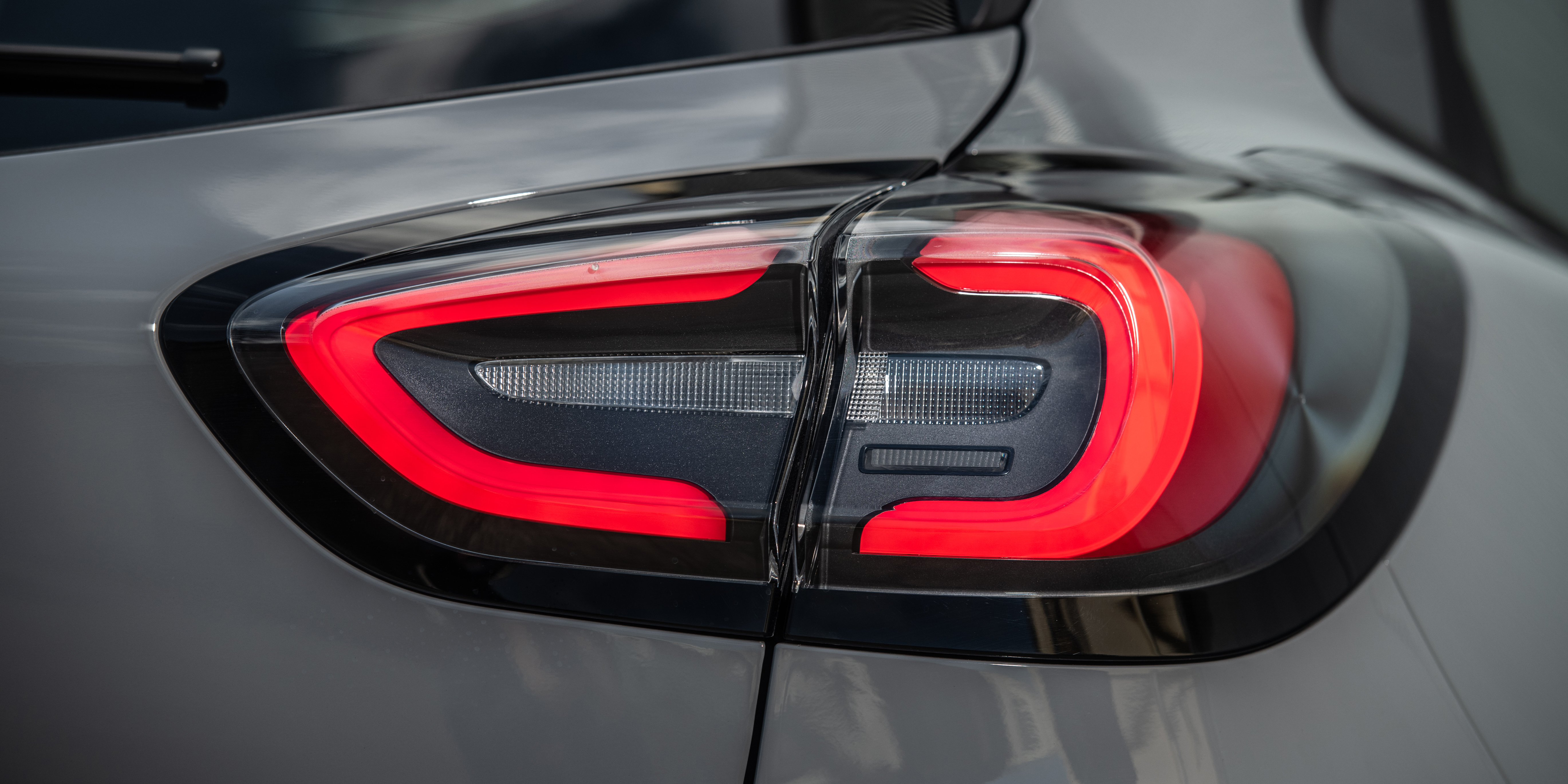 Ford Puma Review 2023 | Performance & Pricing | carwow