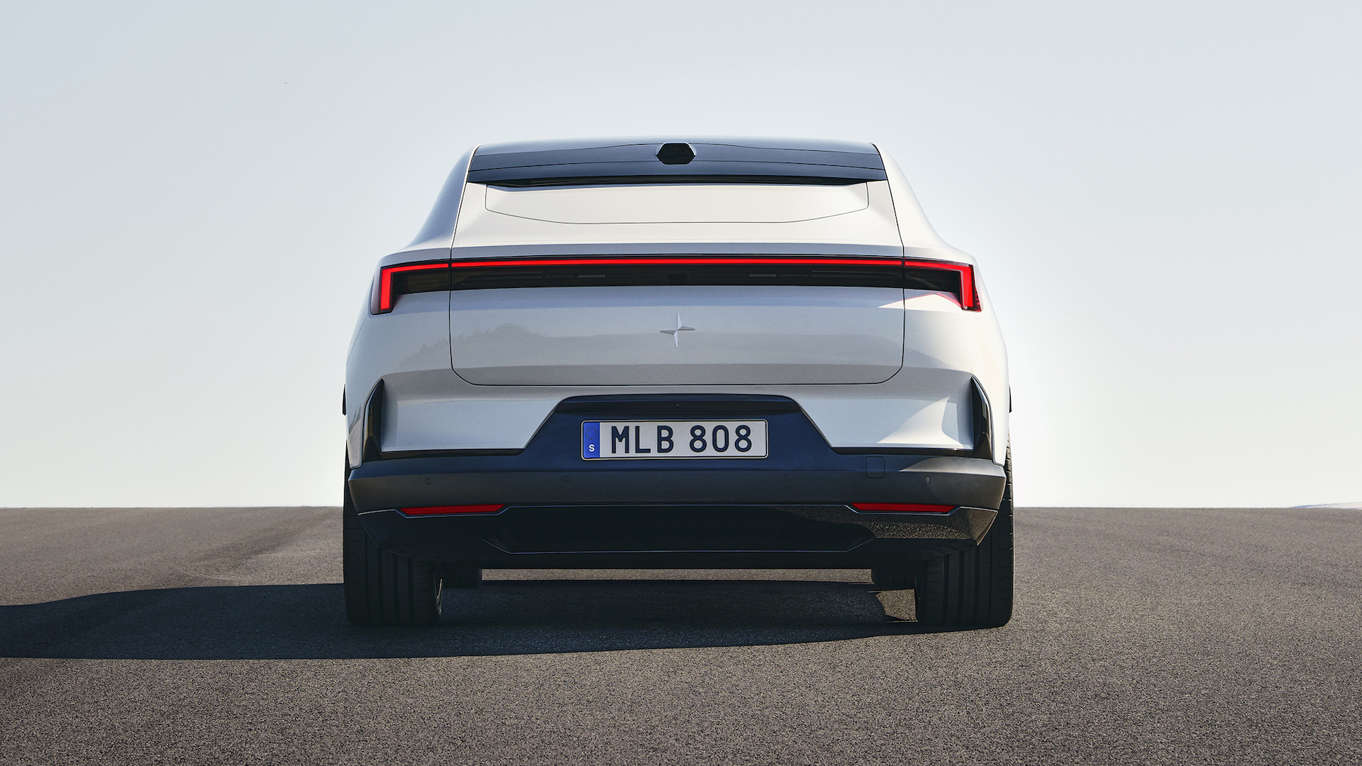 Polestar 4 Review 2025 | Performance & Pricing | Carwow