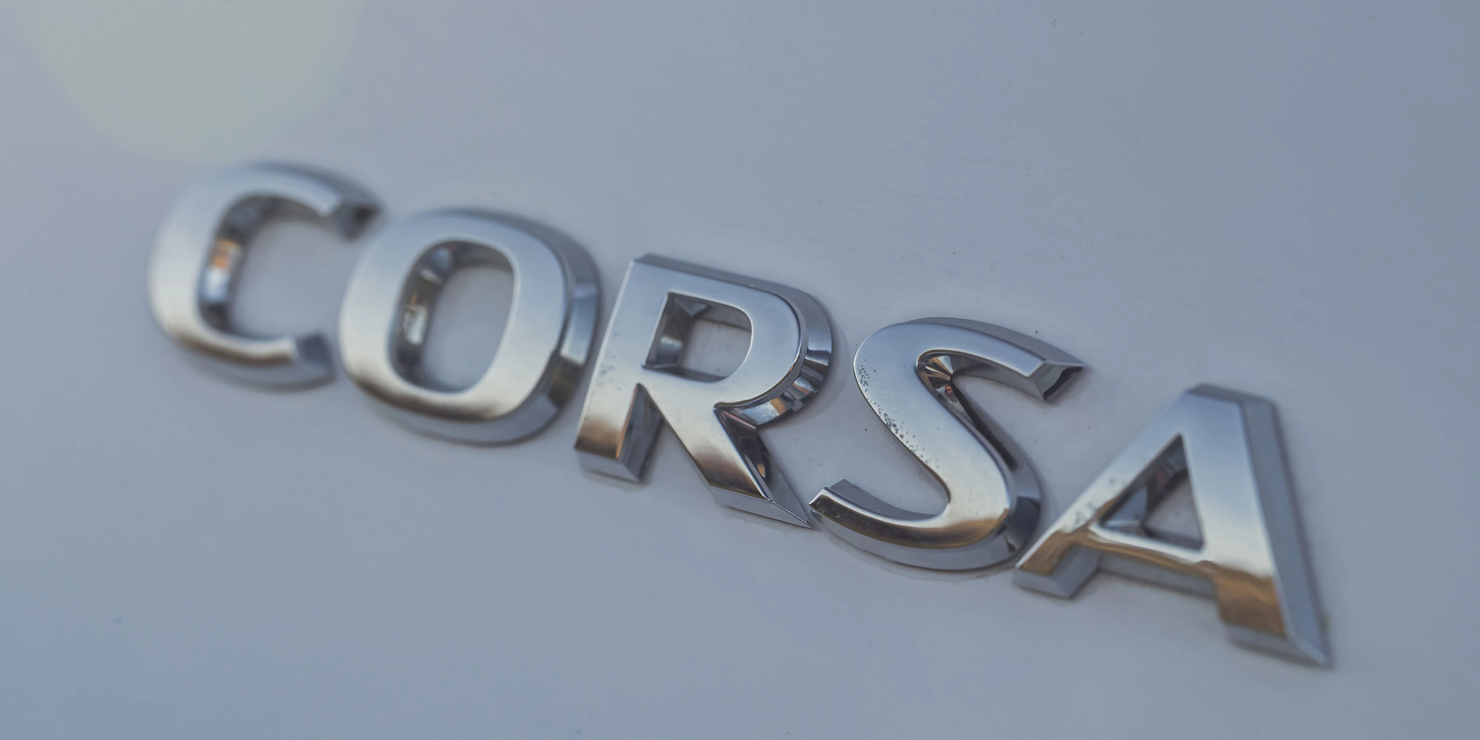 Chevrolet Corsa Logo Emblema Chevrolet Corsa Cajuela | MercadoLibre