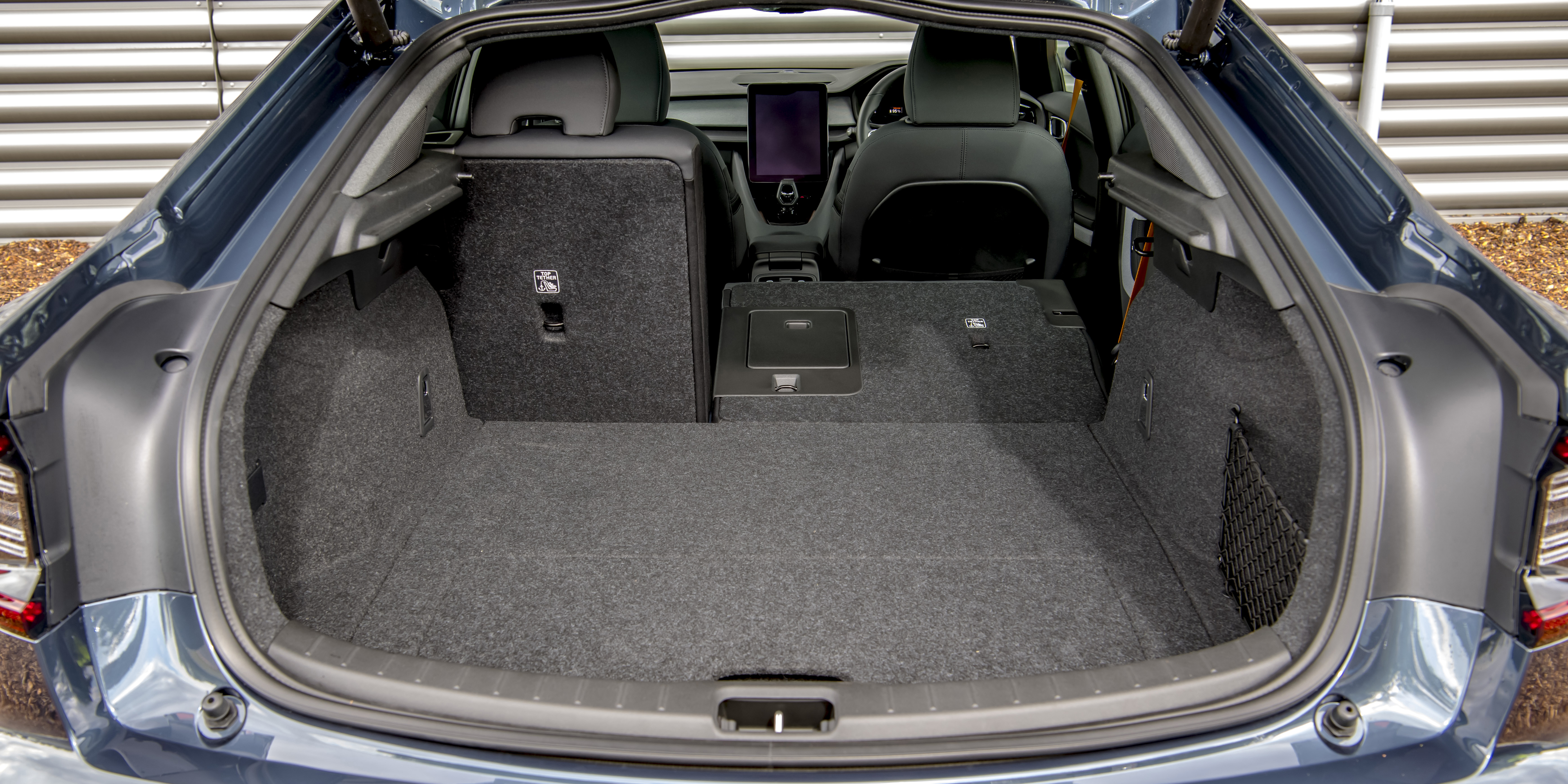 Polestar 2 Review 2023 | Performance & Pricing | carwow