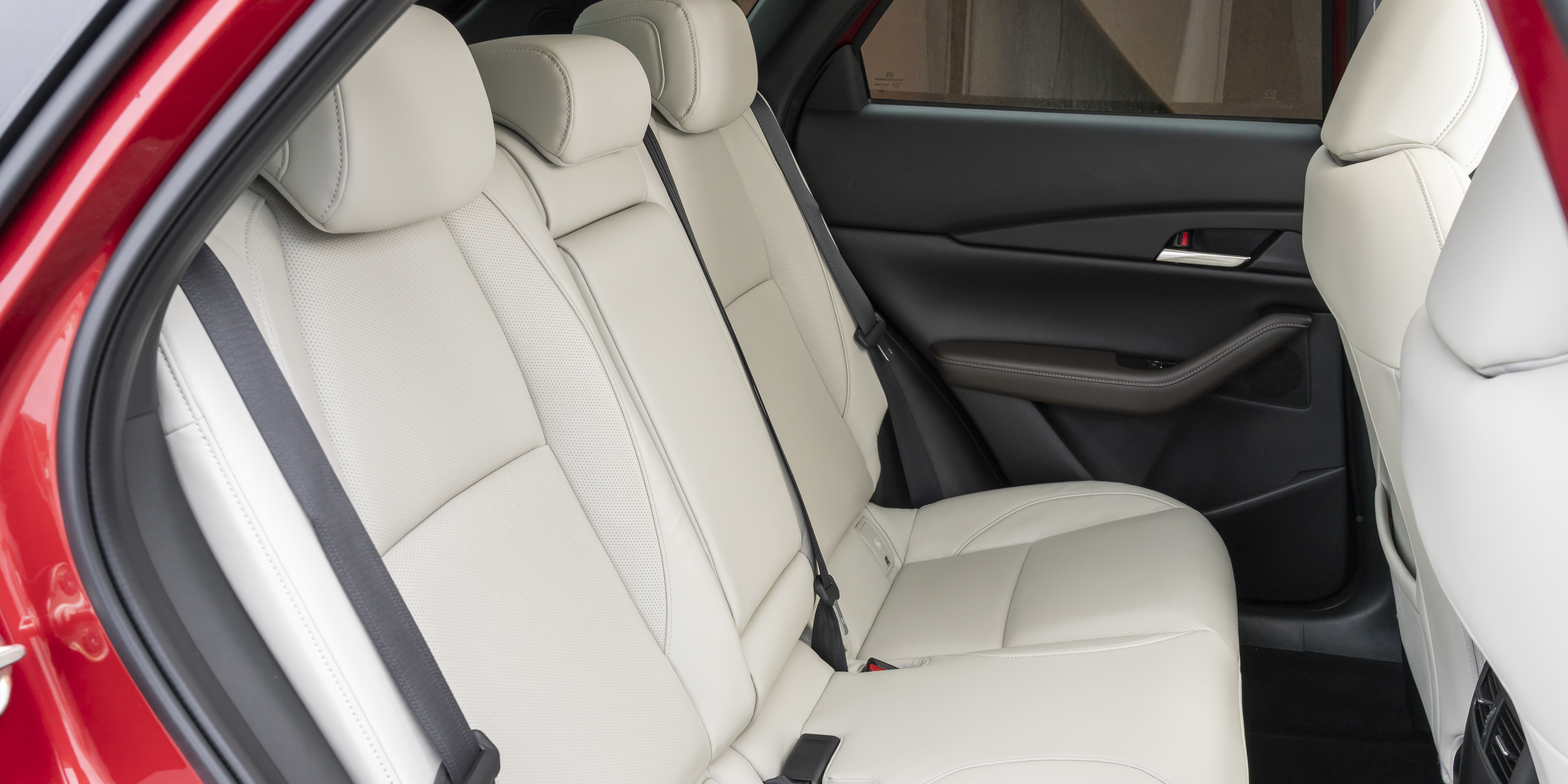 Mazda CX-30 Review 2023 | Performance & Pricing | carwow