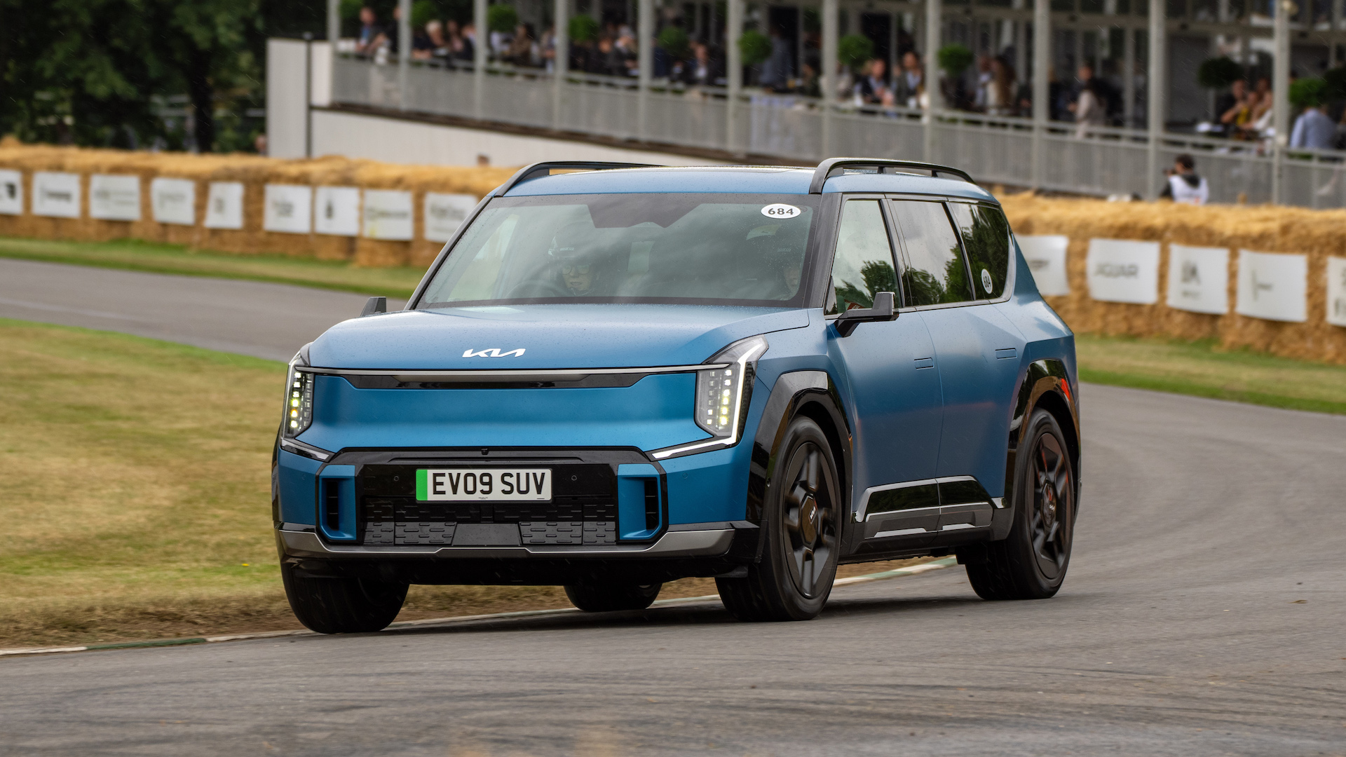 Kia EV9 | Specifications & Dimensions | carwow