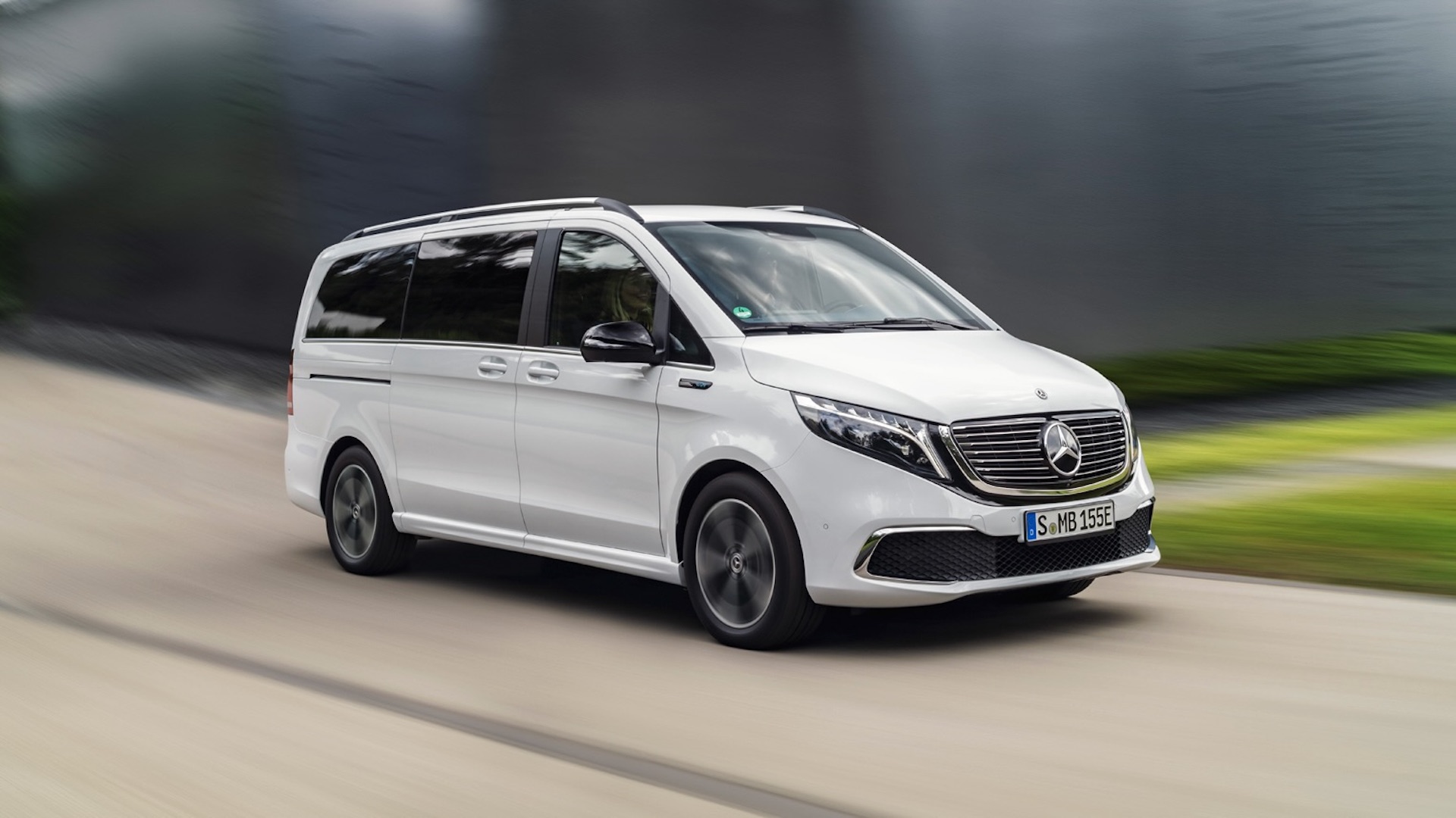 Mercedes-Benz EQV Review 2025 | Performance & Pricing | Carwow