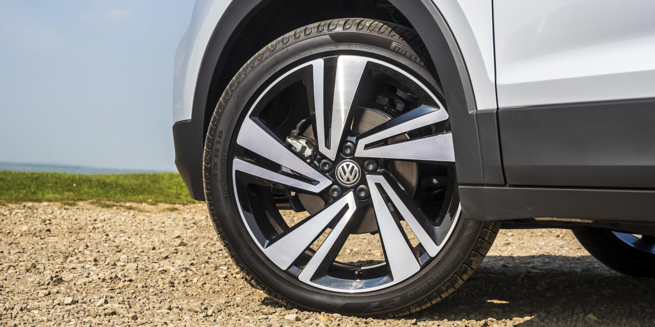 VW T-Cross Review, Interior & Price 2024 | Carwow