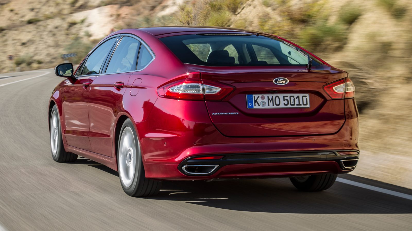 Prueba Ford Mondeo 2024 | Precio y Opinión | Carwow